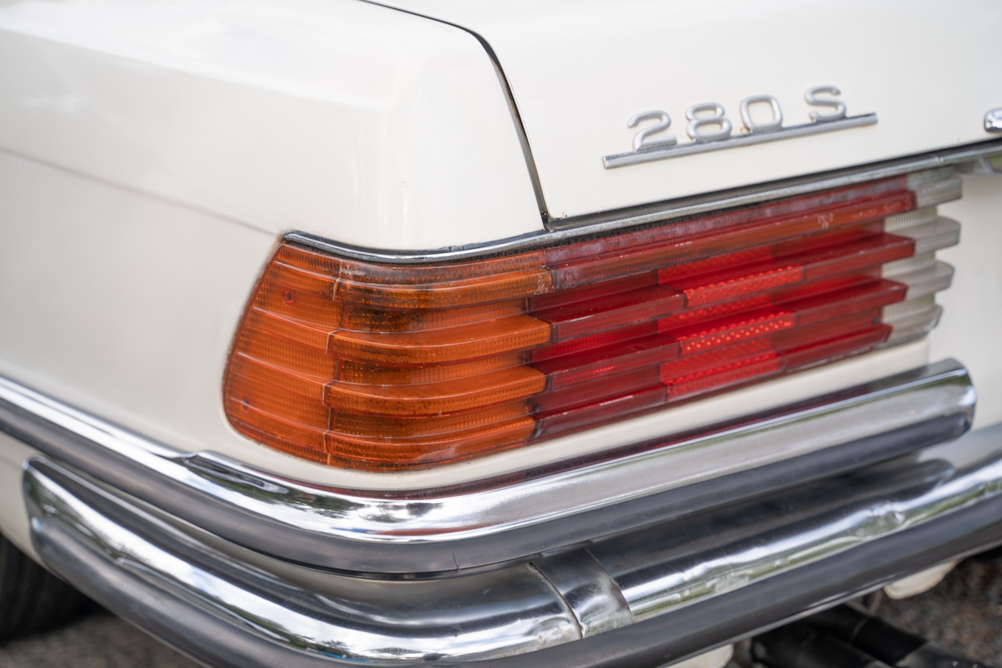 1974 MERCEDES-BENZ (W116) 280 S