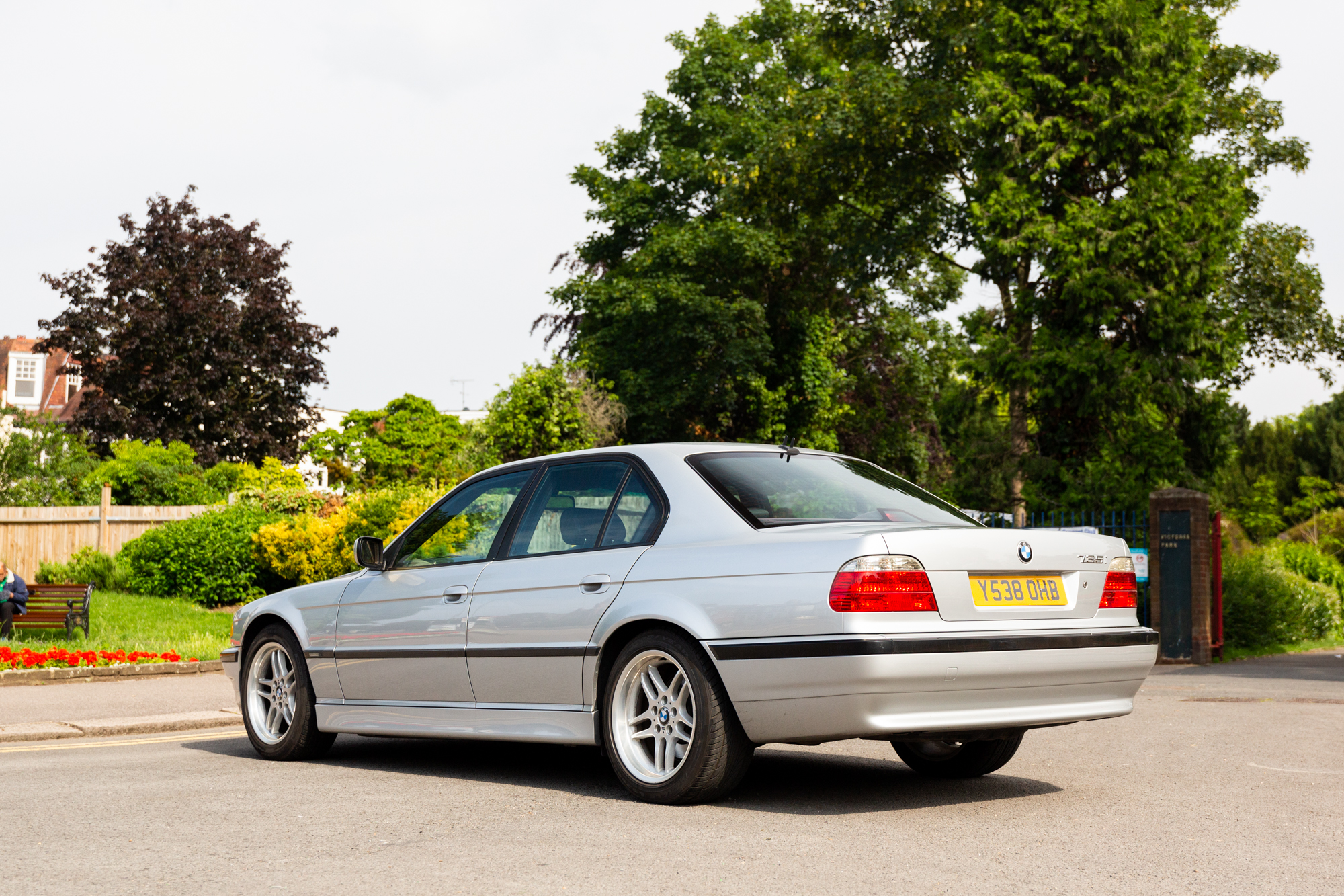 2001 BMW (E38) 735I SPORT