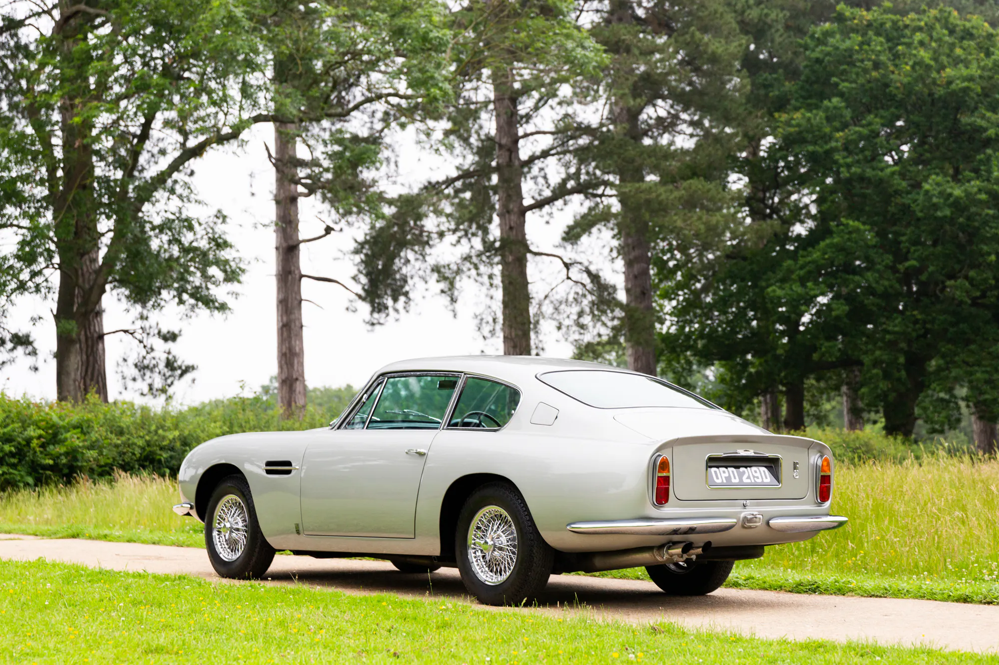 1966 ASTON MARTIN DB6