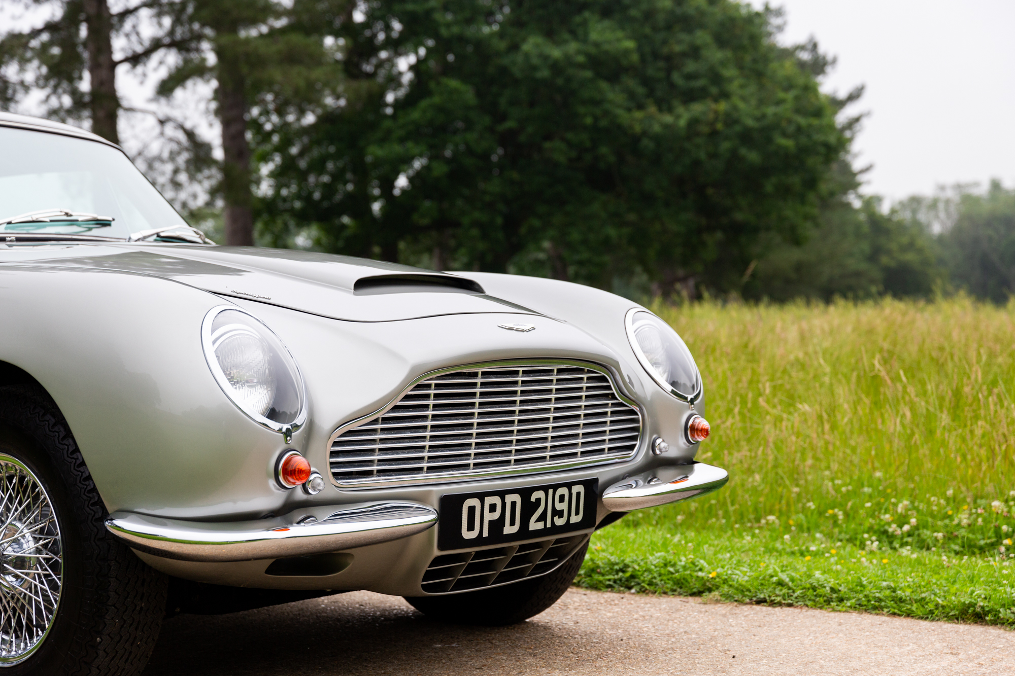 1966 ASTON MARTIN DB6