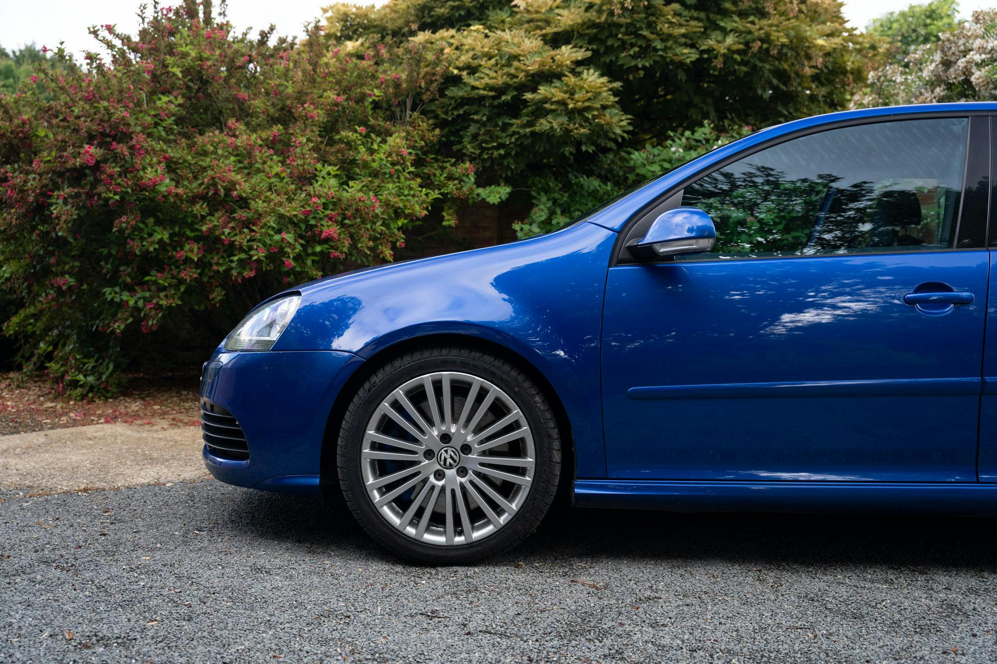 2006 VOLKSWAGEN GOLF (MK5) R32