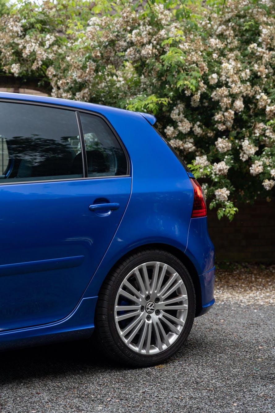 2006 VOLKSWAGEN GOLF (MK5) R32