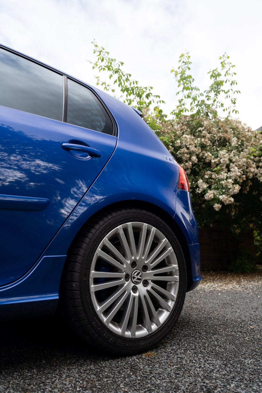 2006 VOLKSWAGEN GOLF (MK5) R32