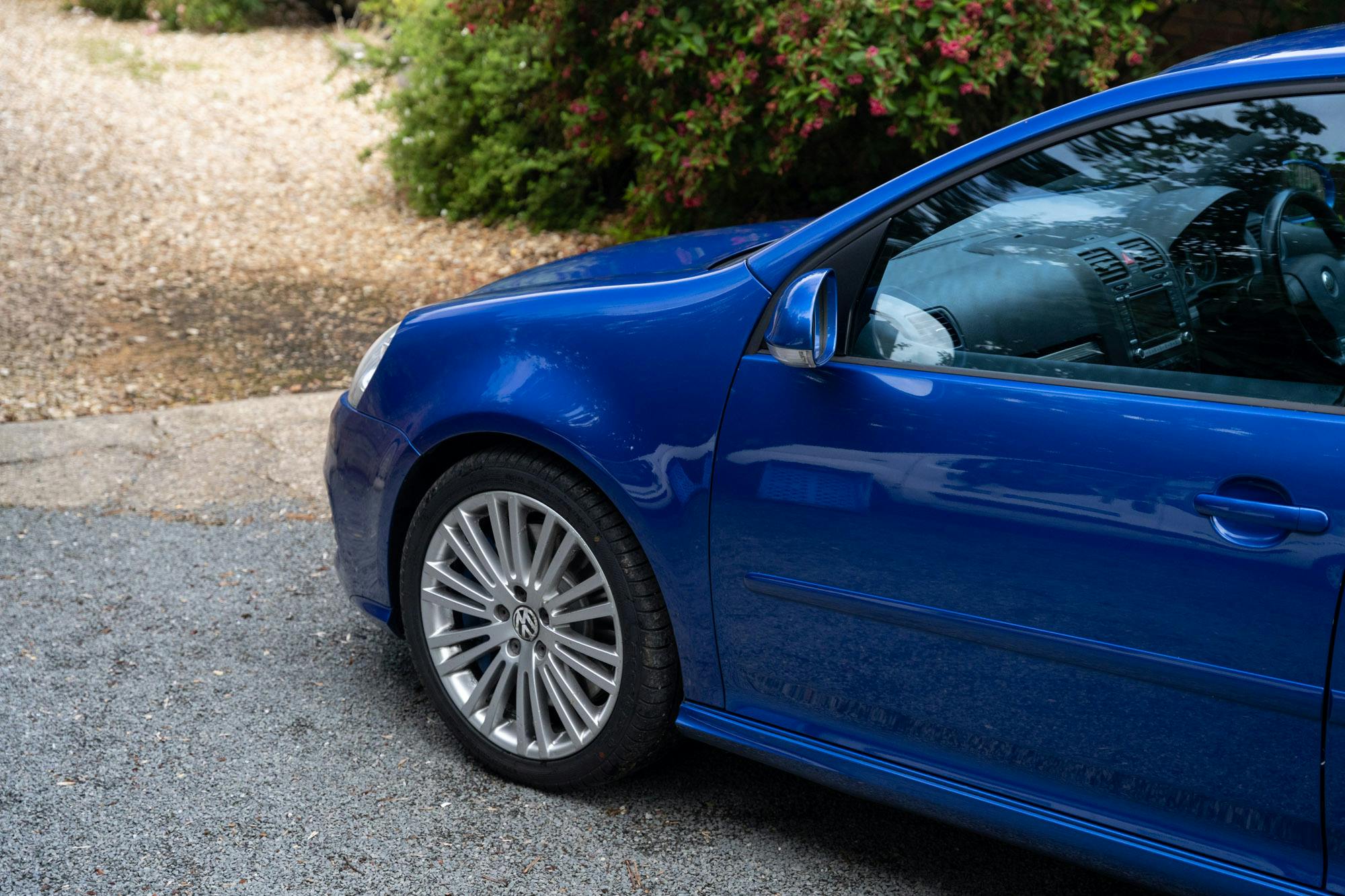 2006 VOLKSWAGEN GOLF (MK5) R32