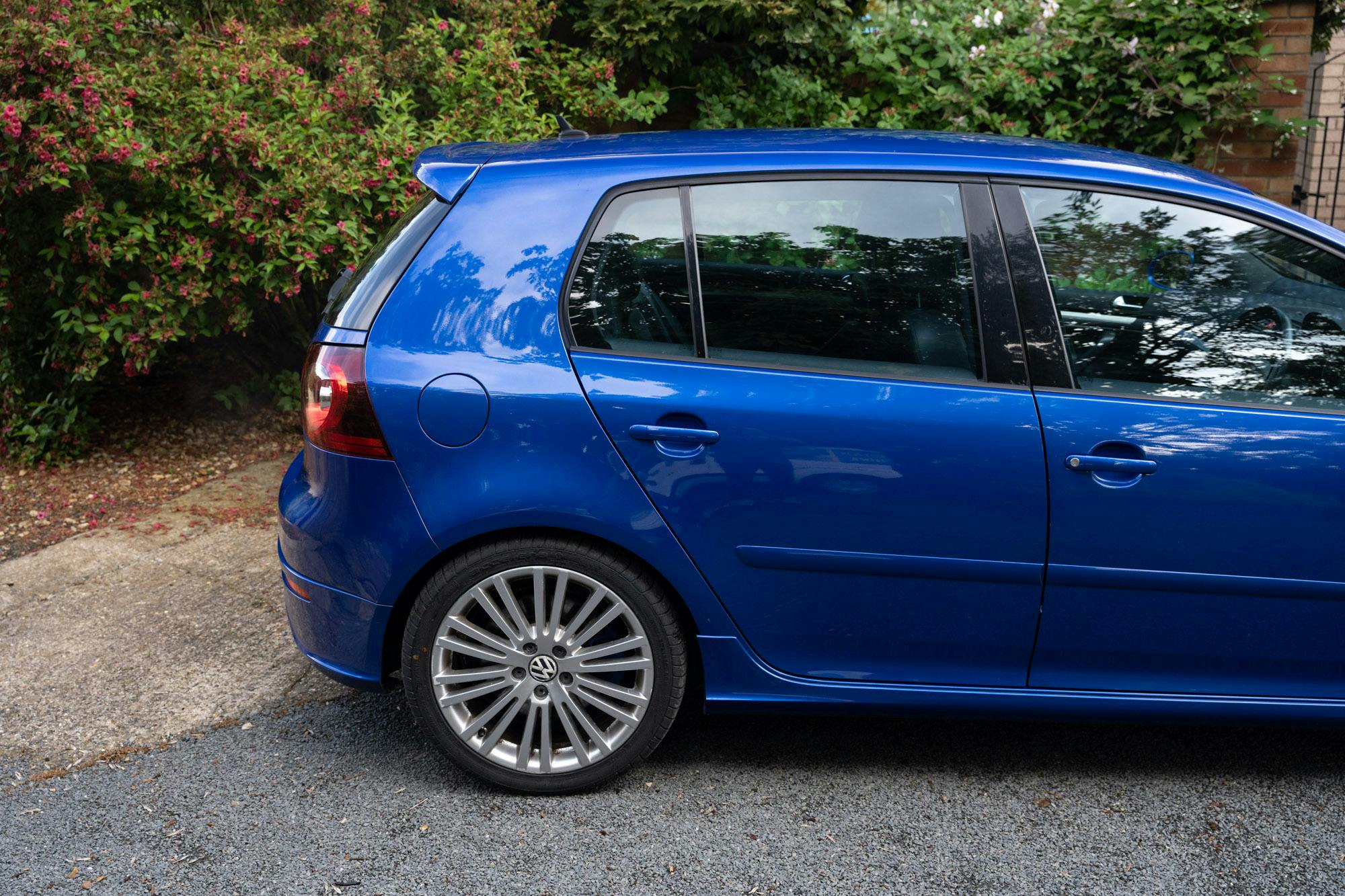2006 VOLKSWAGEN GOLF (MK5) R32