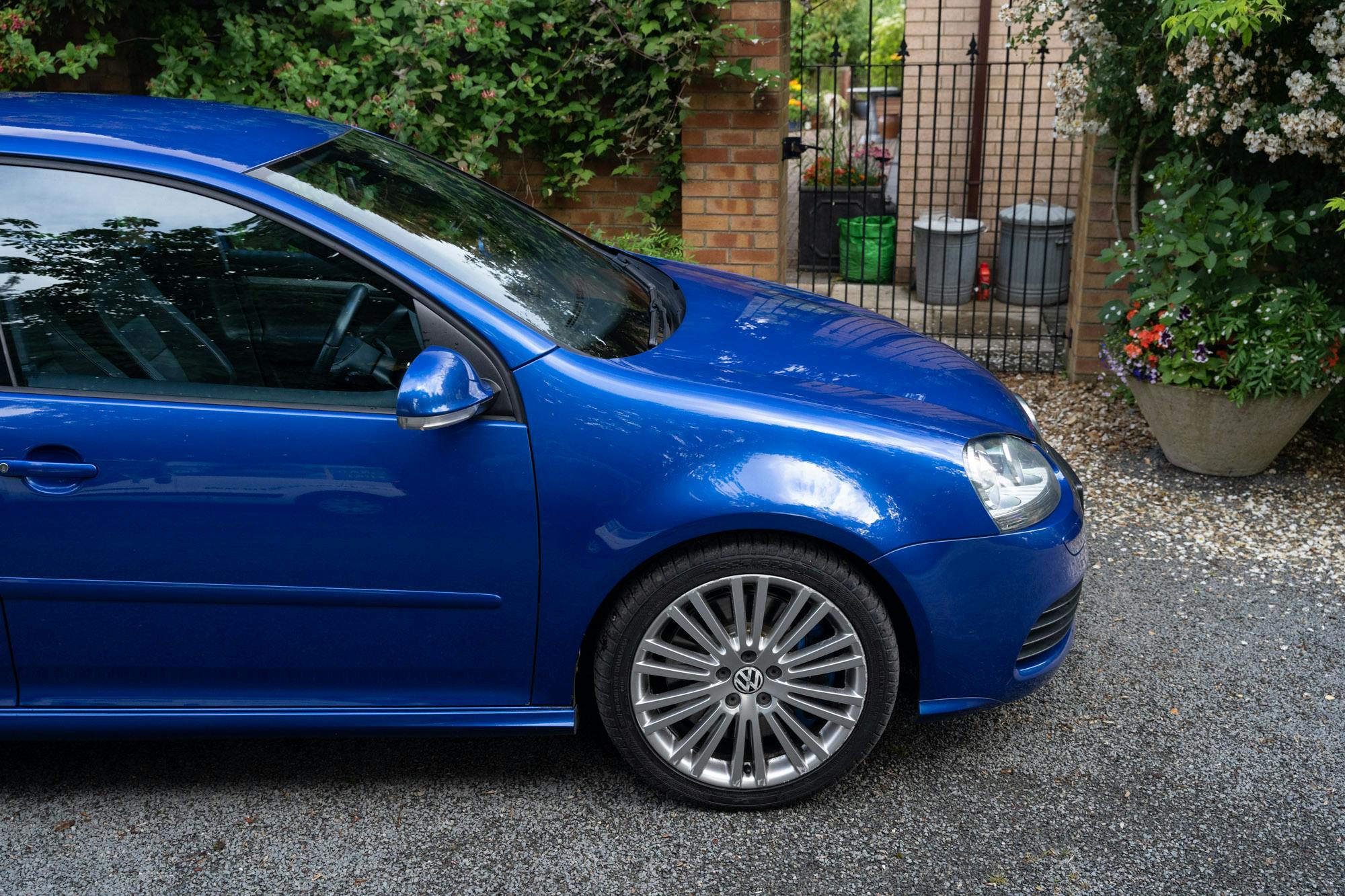 2006 VOLKSWAGEN GOLF (MK5) R32