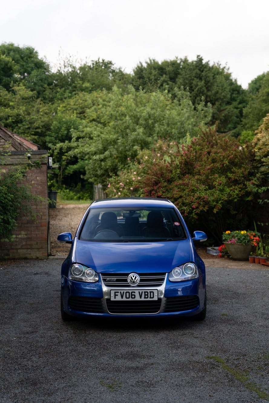2006 VOLKSWAGEN GOLF (MK5) R32