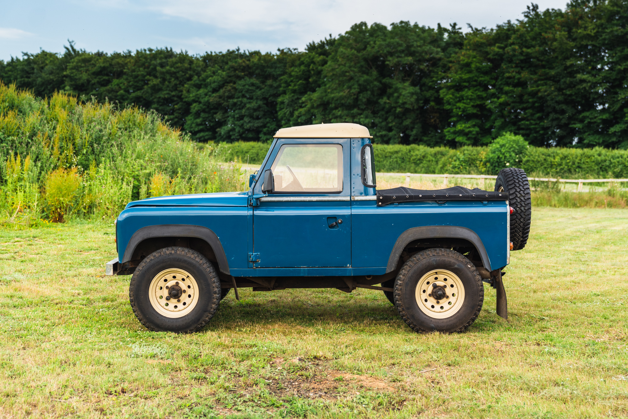 1984 LAND ROVER 90 PICK UP