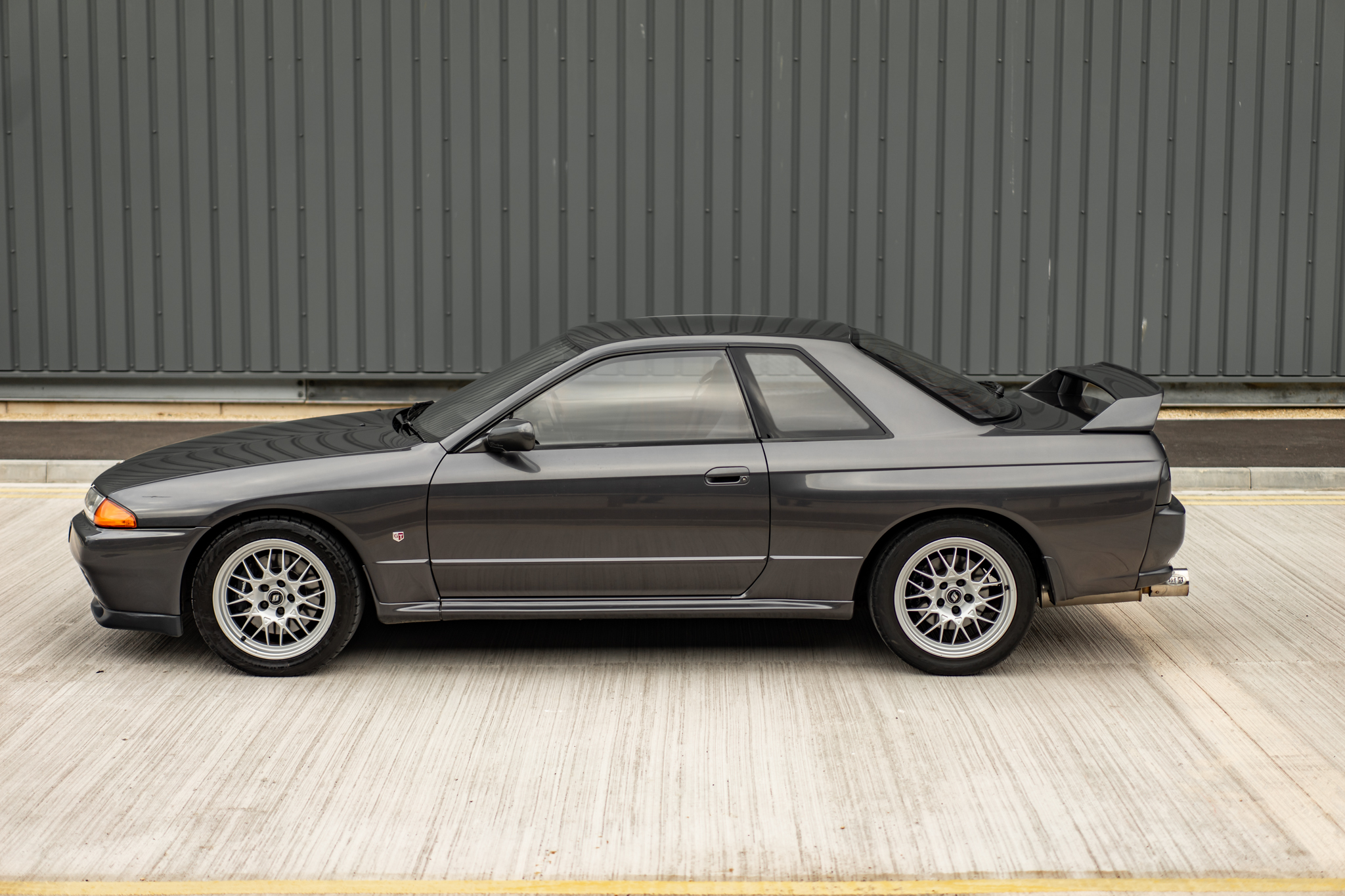 1993 NISSAN SKYLINE GTR (R32) V-SPEC for sale by auction in Cheltenham ...