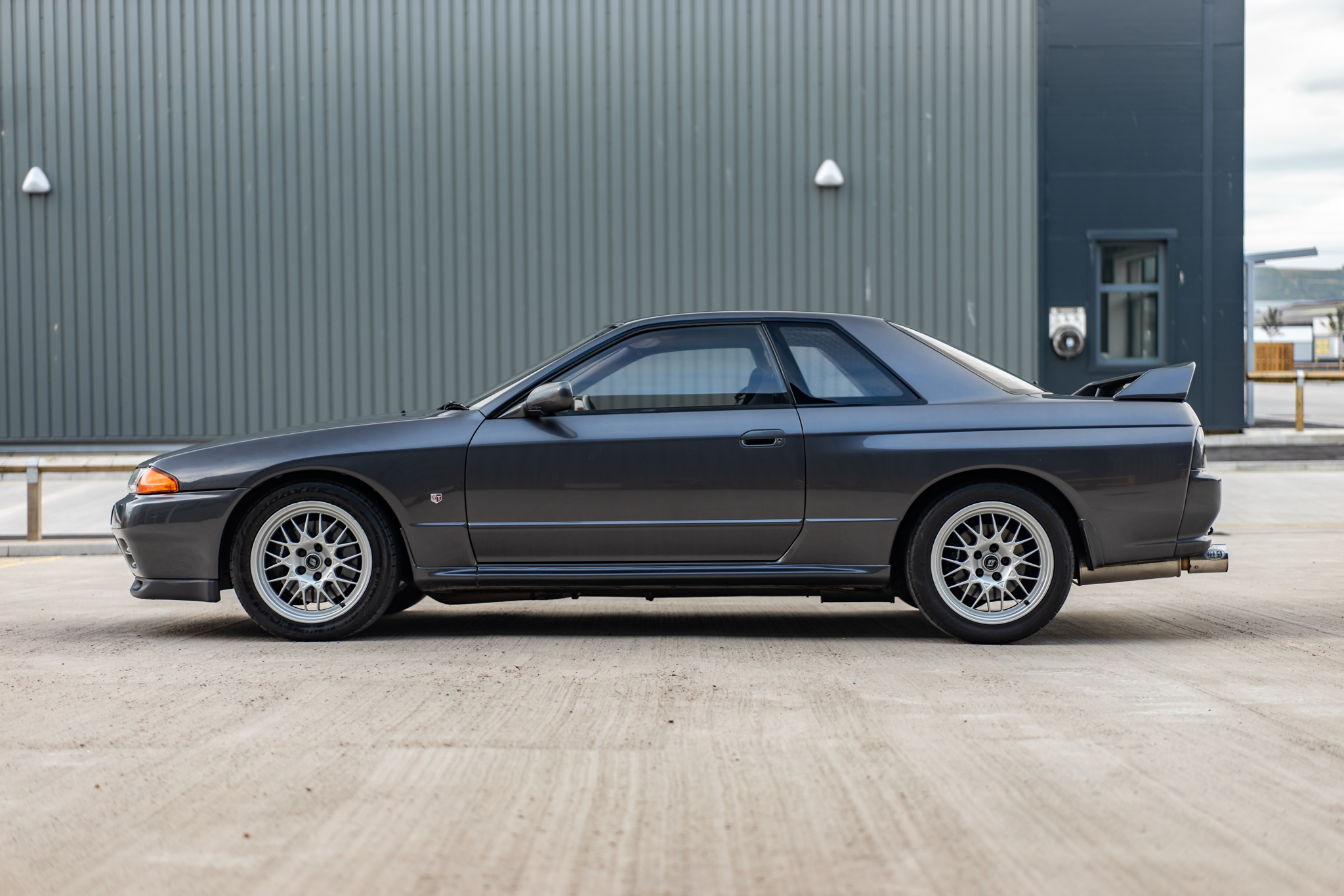 1993 NISSAN SKYLINE GTR (R32) V-SPEC for sale by auction in Cheltenham ...