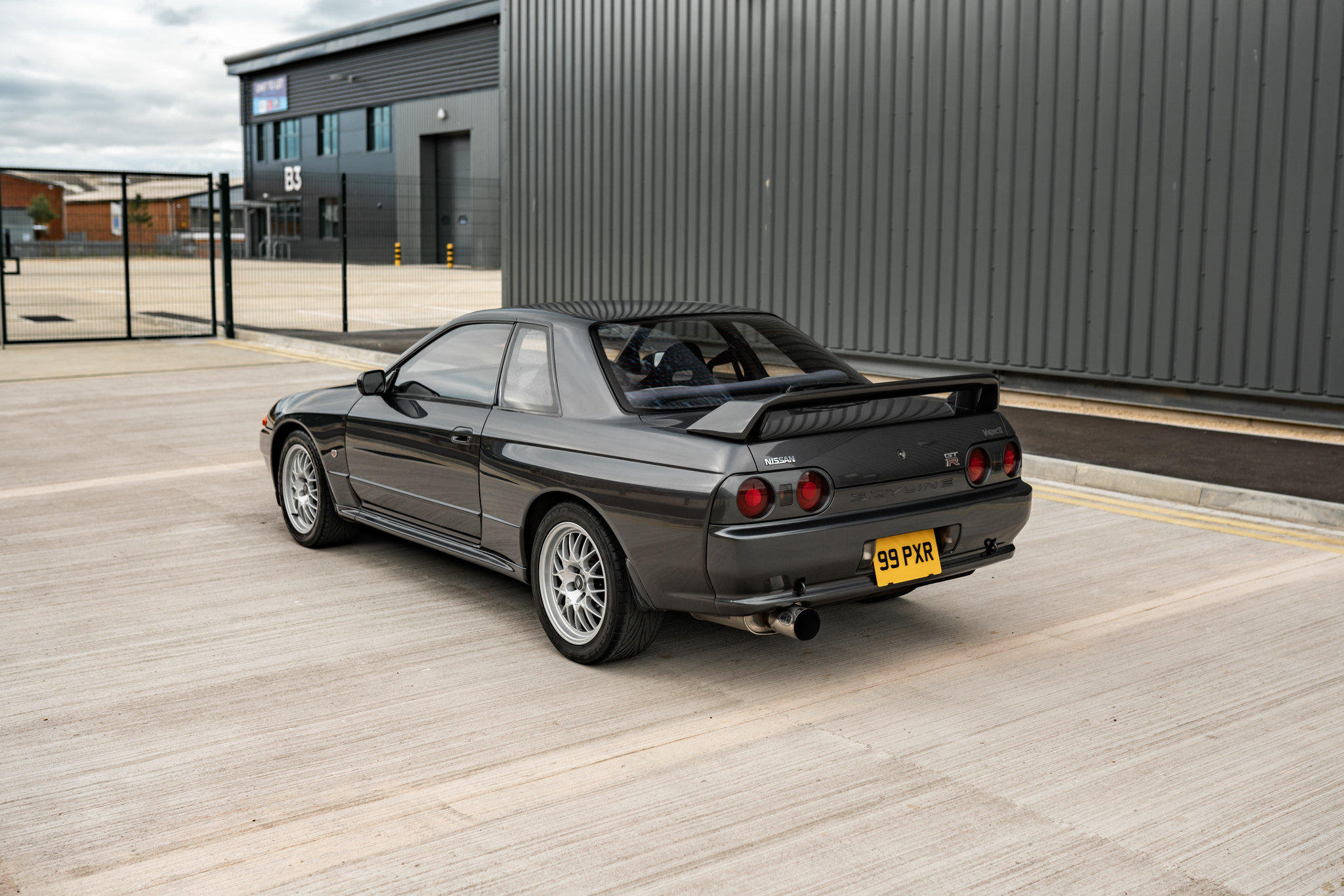 1993 NISSAN SKYLINE GTR (R32) V-SPEC for sale by auction in Cheltenham ...