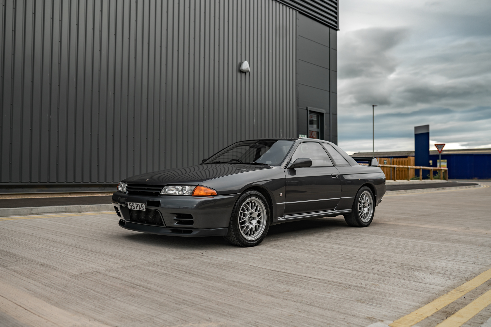 1993 NISSAN SKYLINE GTR (R32) V-SPEC for sale by auction in Cheltenham ...