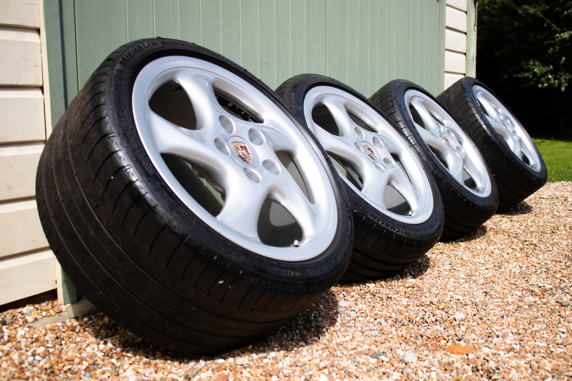 PORSCHE 911 (993) TURBO WHEELS AND TYRES