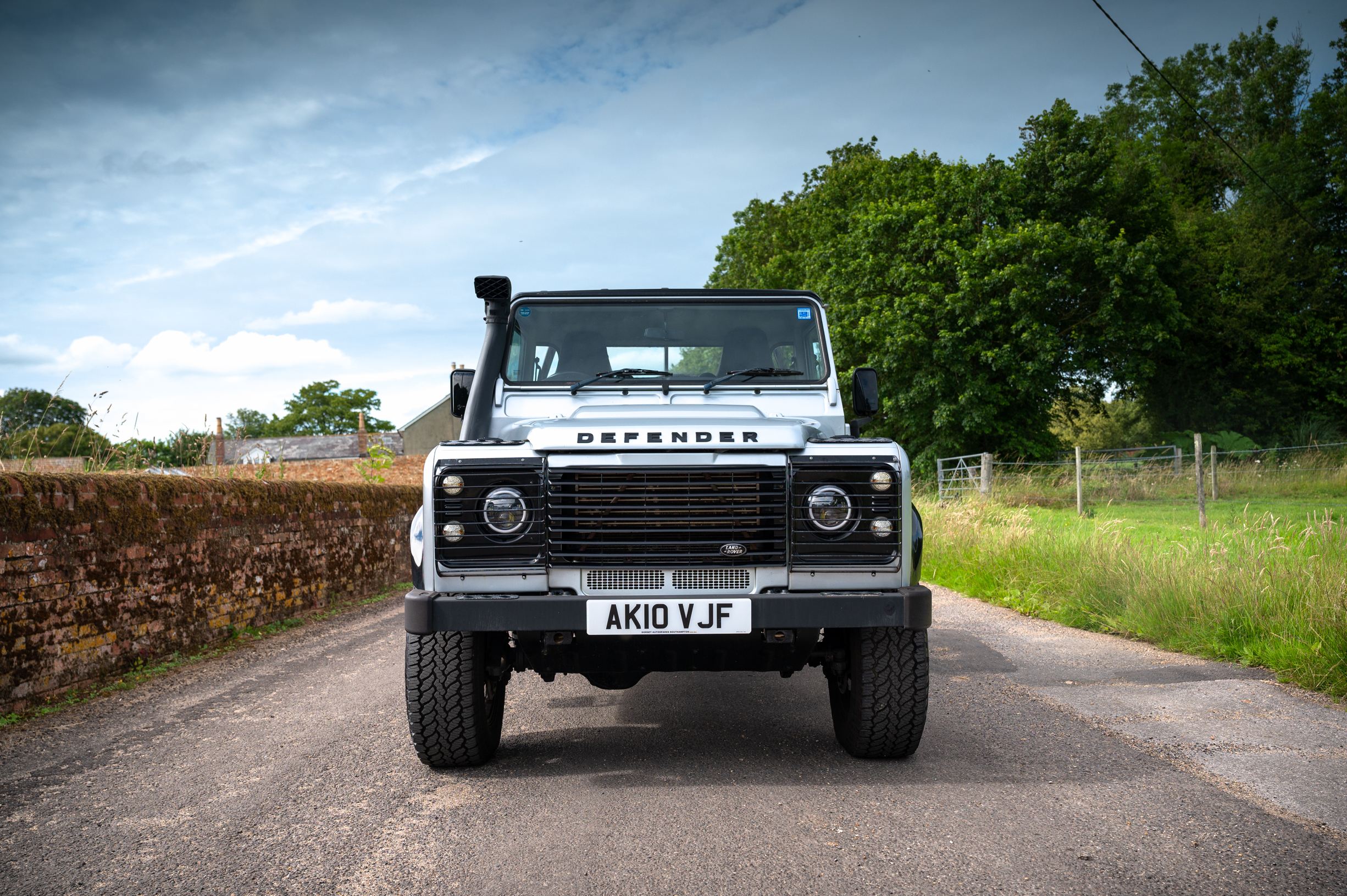 2010 LAND ROVER DEFENDER 110 SINGLE CAB PICK UP for sale by auction in ...