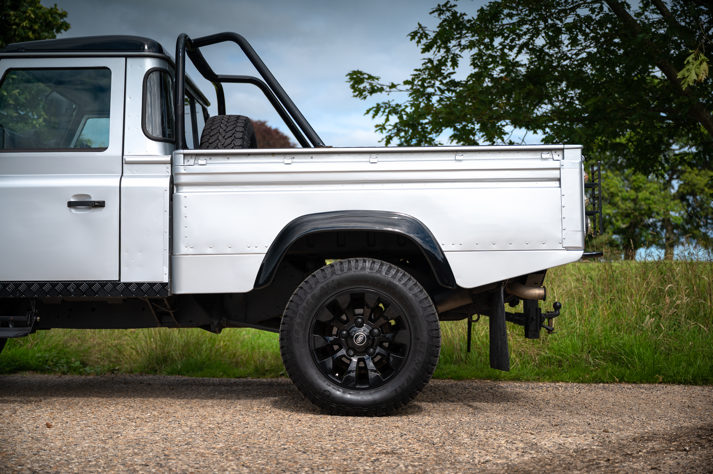 2010 LAND ROVER DEFENDER 110 SINGLE CAB PICK UP