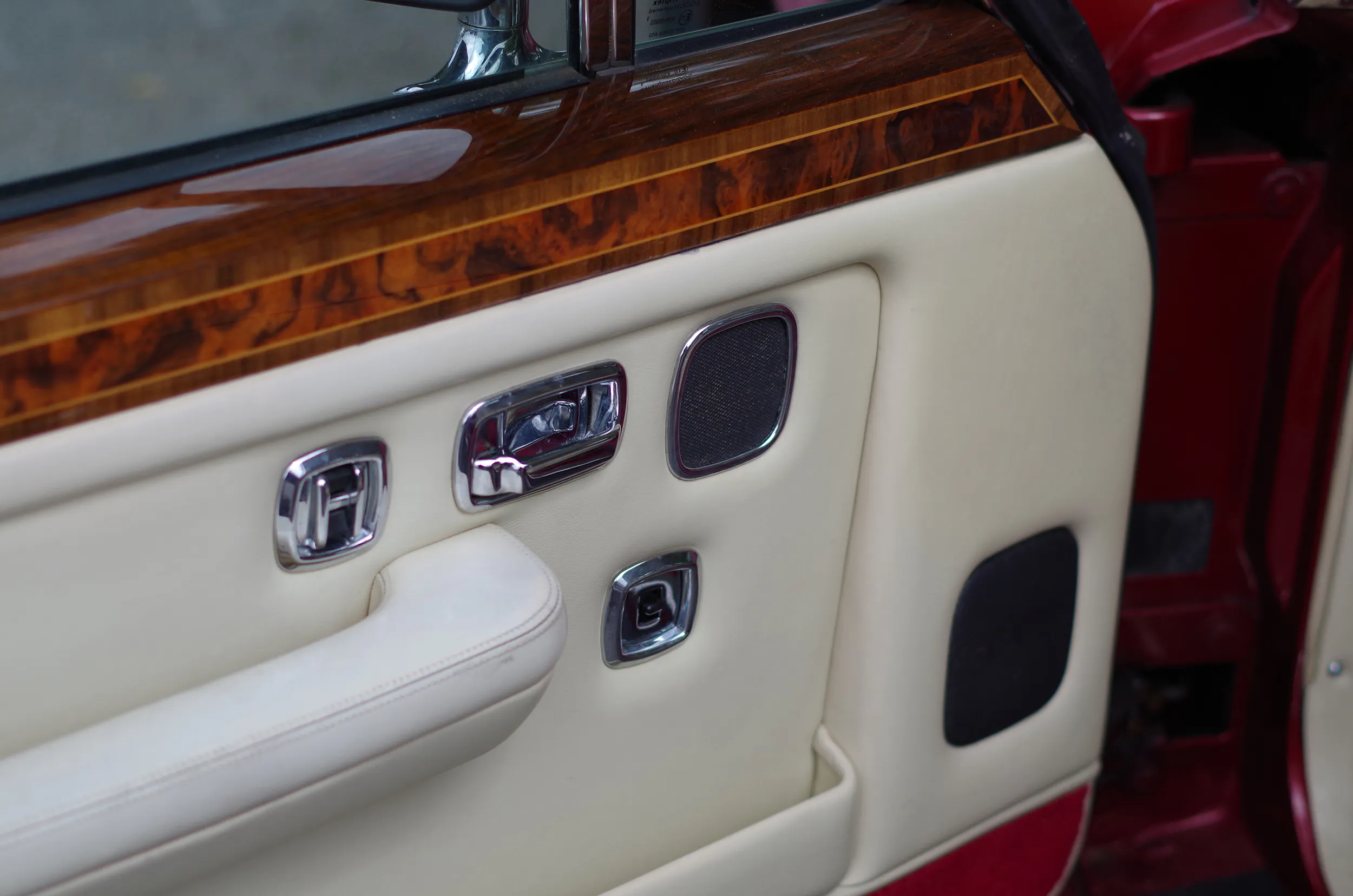 1994 ROLLS-ROYCE SILVER SPIRIT III