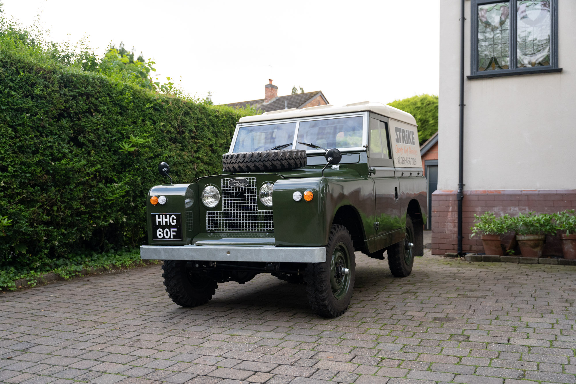 1968 LAND ROVER SERIES IIA 88"
