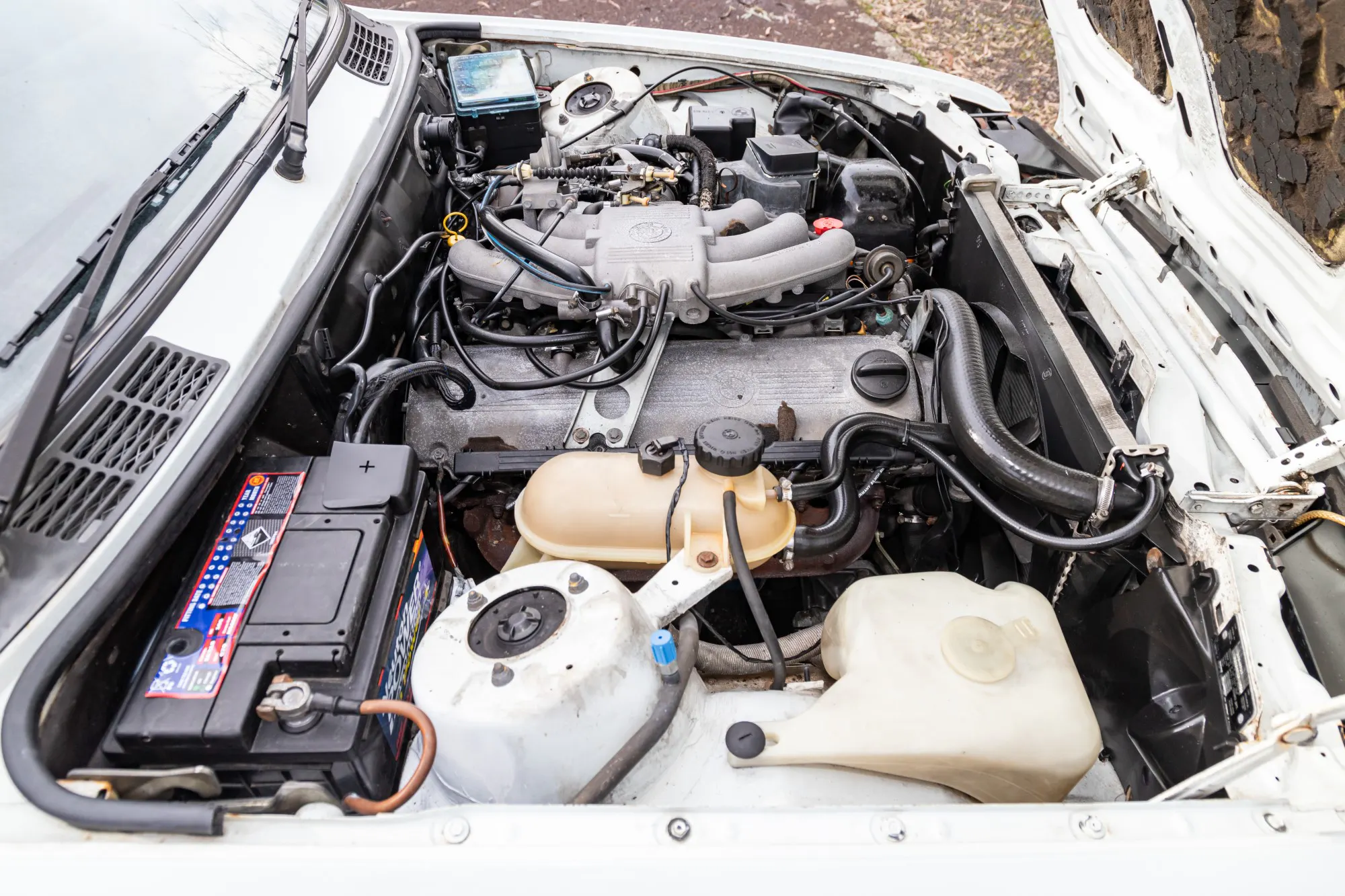 1986 BMW (E30) 320i