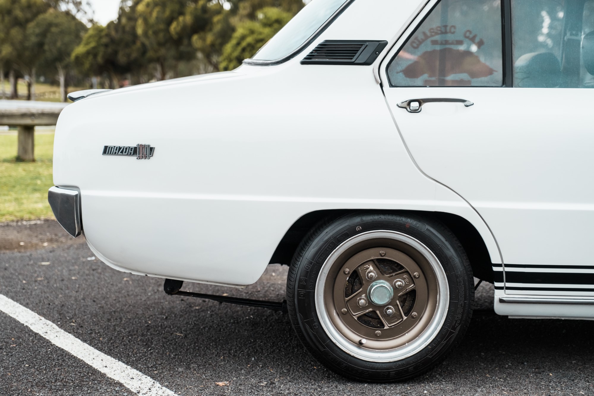 1974 MAZDA 1000