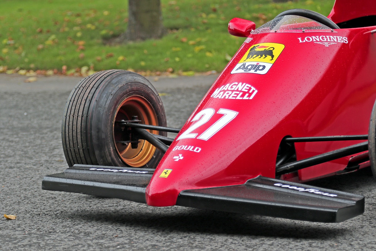FERRARI 126C4 FORMULA 1 CHILDREN'S CAR