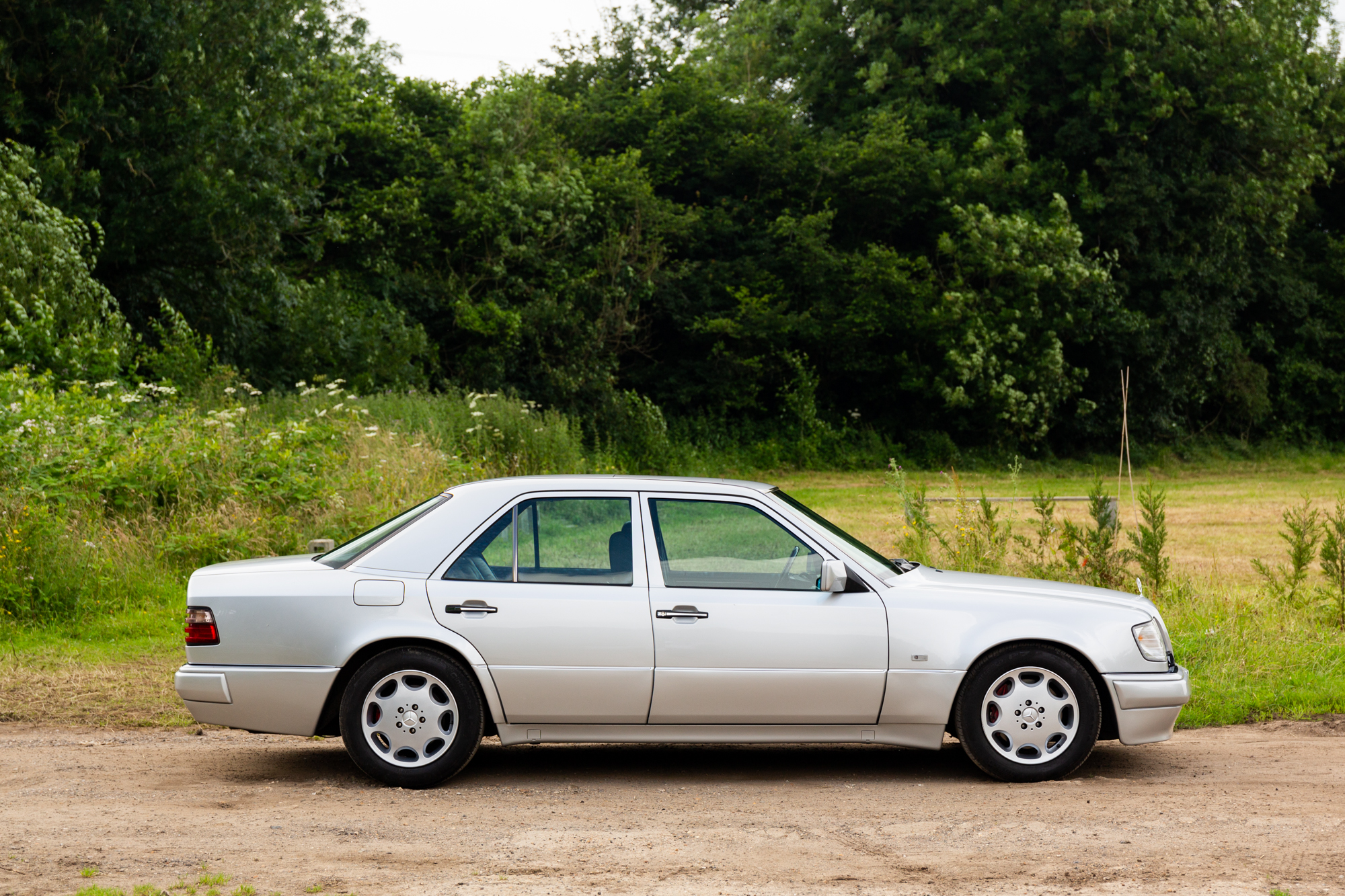 1995 MERCEDES-BENZ (W124) E500 for sale by auction in Biggin Hill ...