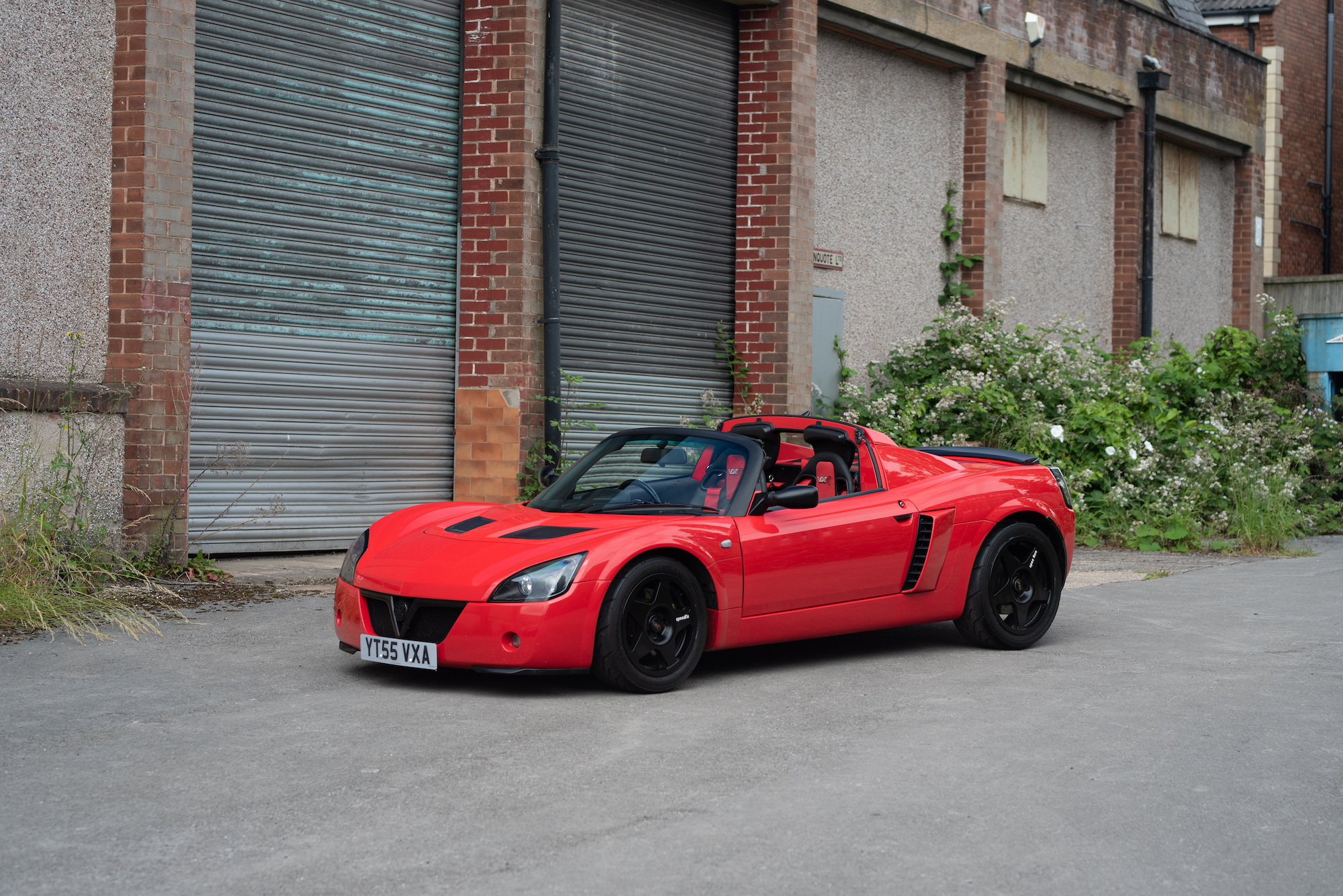 2005 VAUXHALL VXR220 TURBO