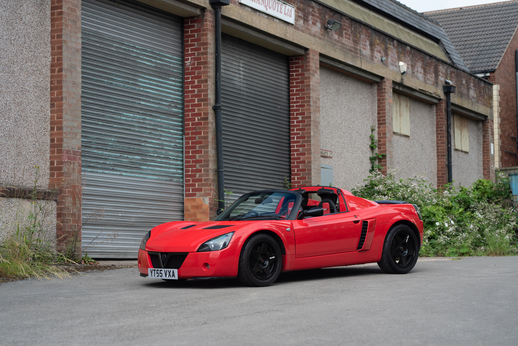 2005 VAUXHALL VXR220 TURBO