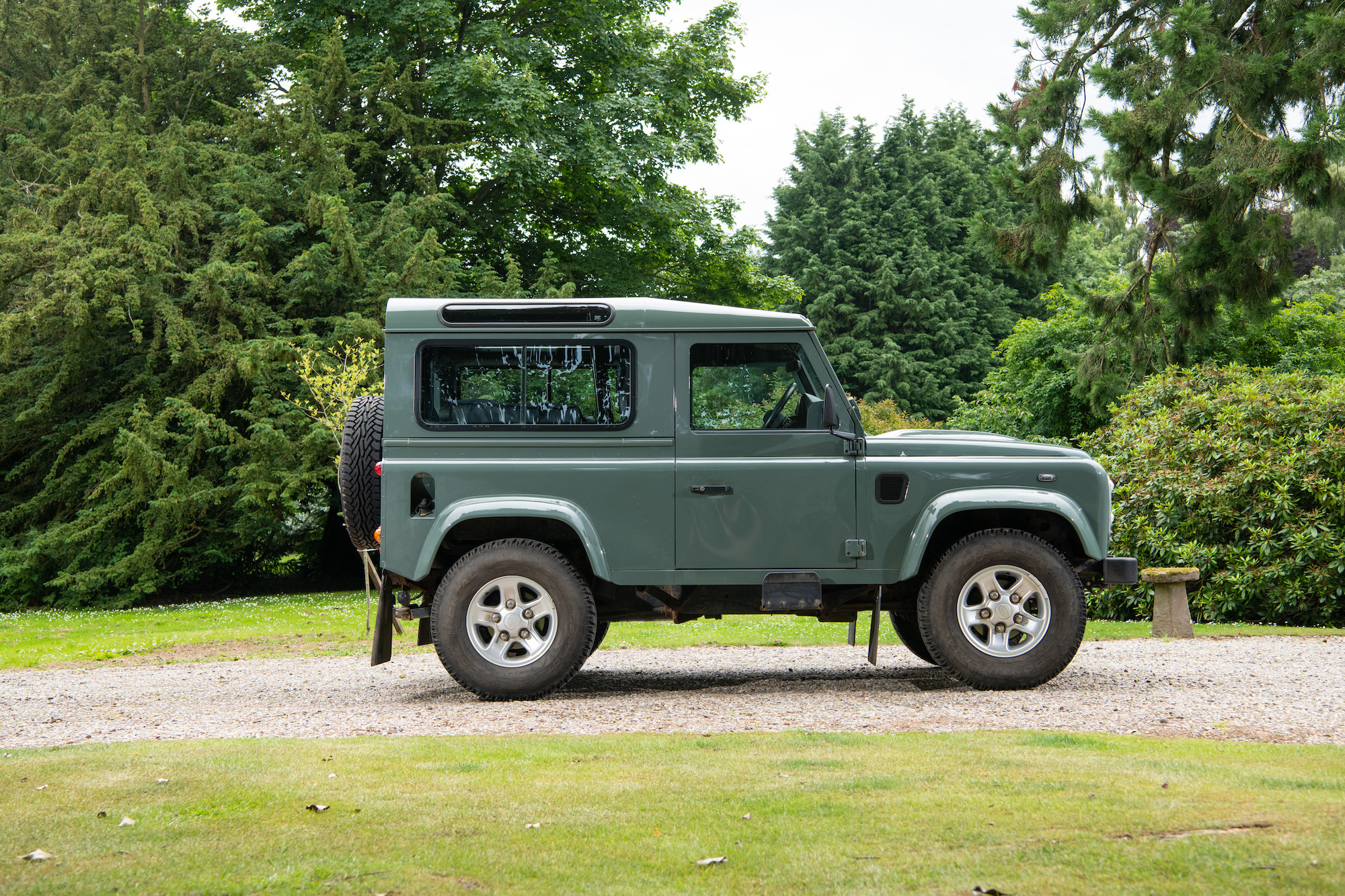 2016 LAND ROVER DEFENDER 90 XS for sale by auction in Brechin, Scotland ...