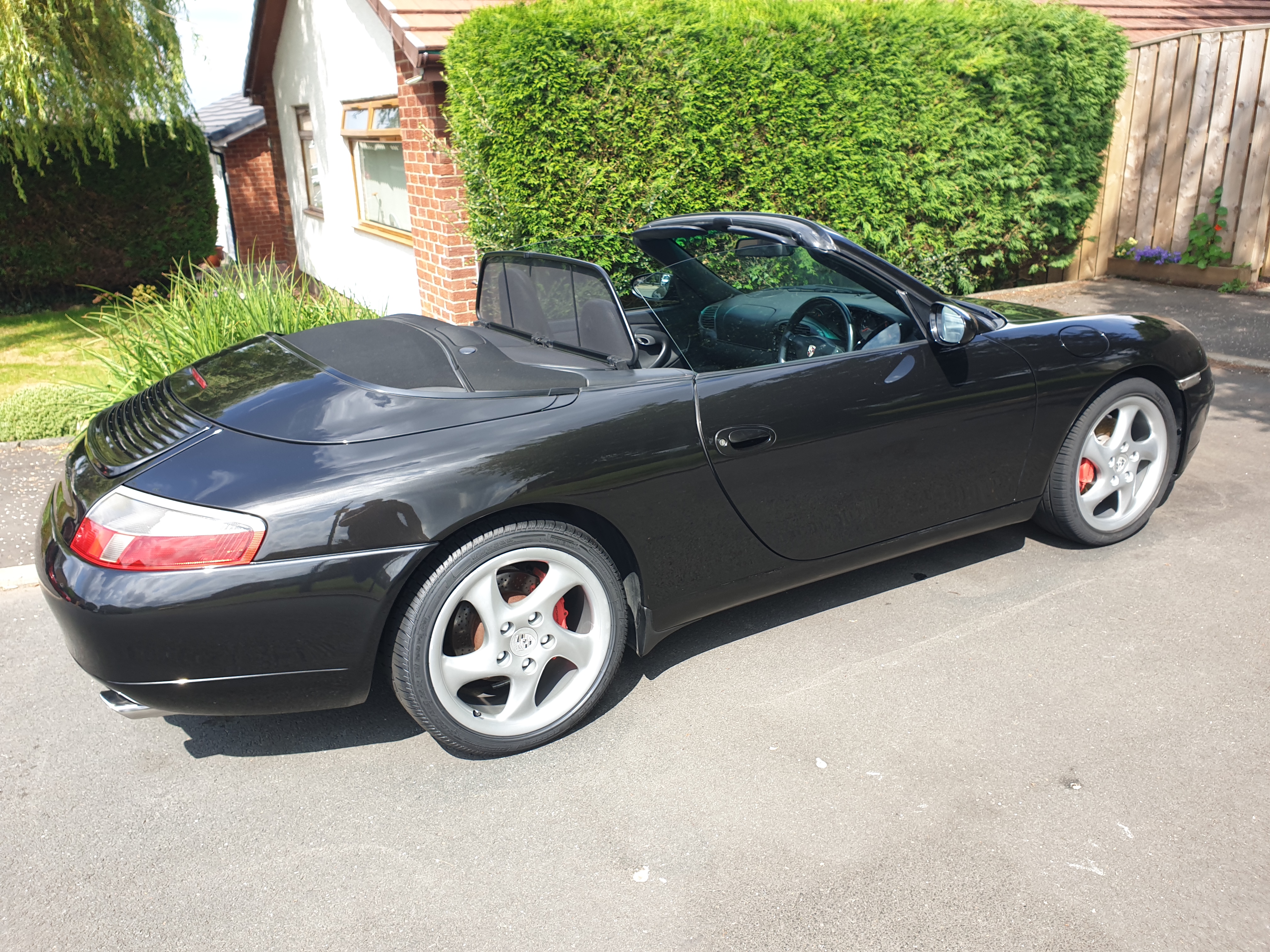 2001 PORSCHE 911 (996) CARRERA CABRIOLET