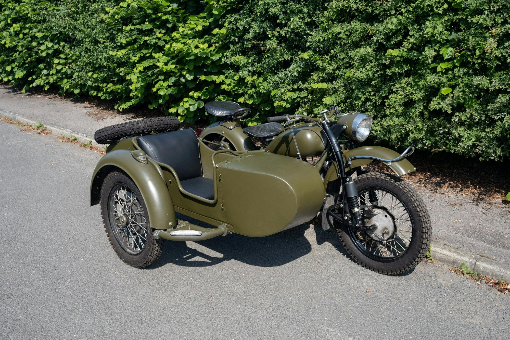 1957 DNEPR SIDECAR K750