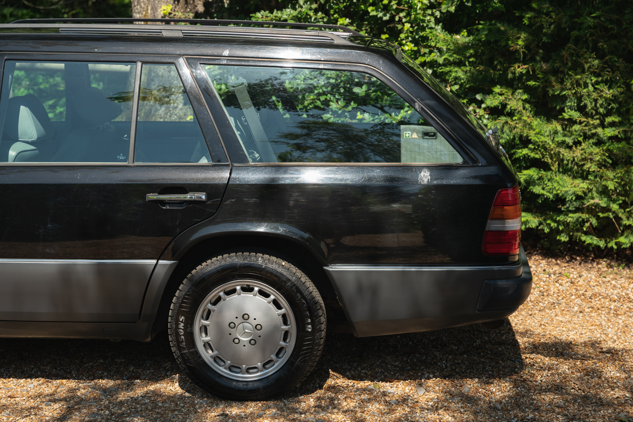 1991 MERCEDES-BENZ (W124) 300TE - 4MATIC