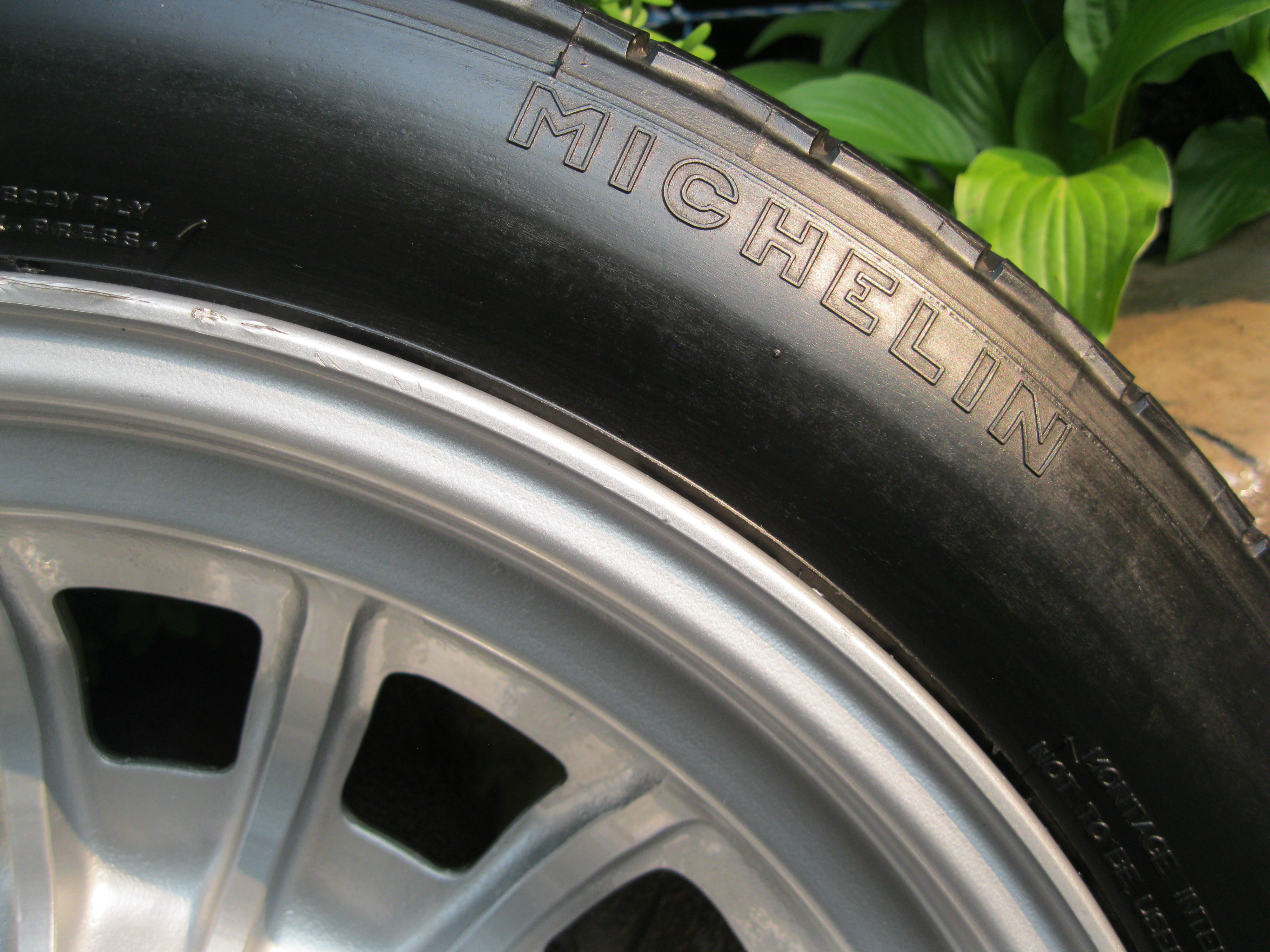 LAMBORGHINI COUNTACH SPARE WHEEL for sale by auction in Mississauga ...