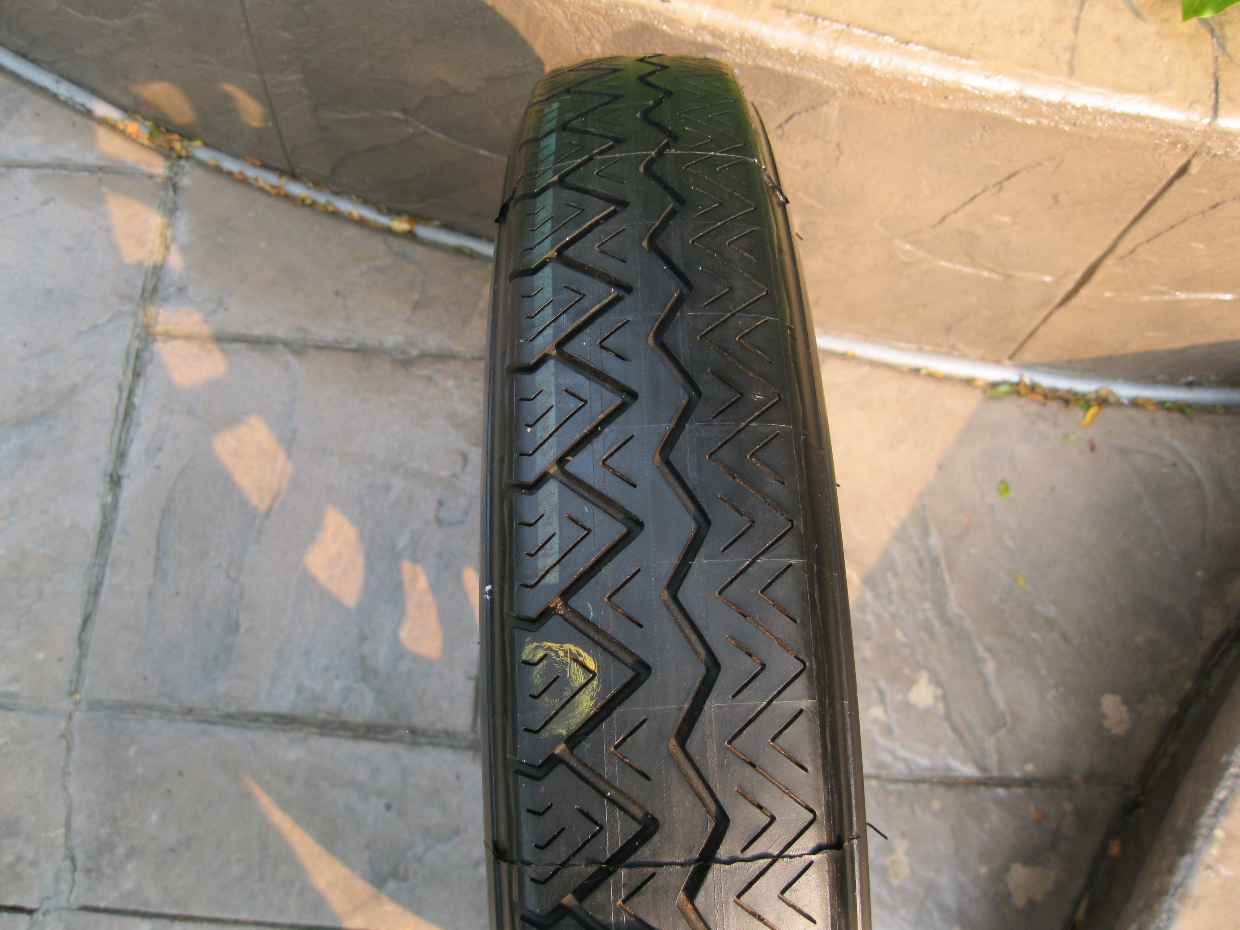 LAMBORGHINI COUNTACH SPARE WHEEL