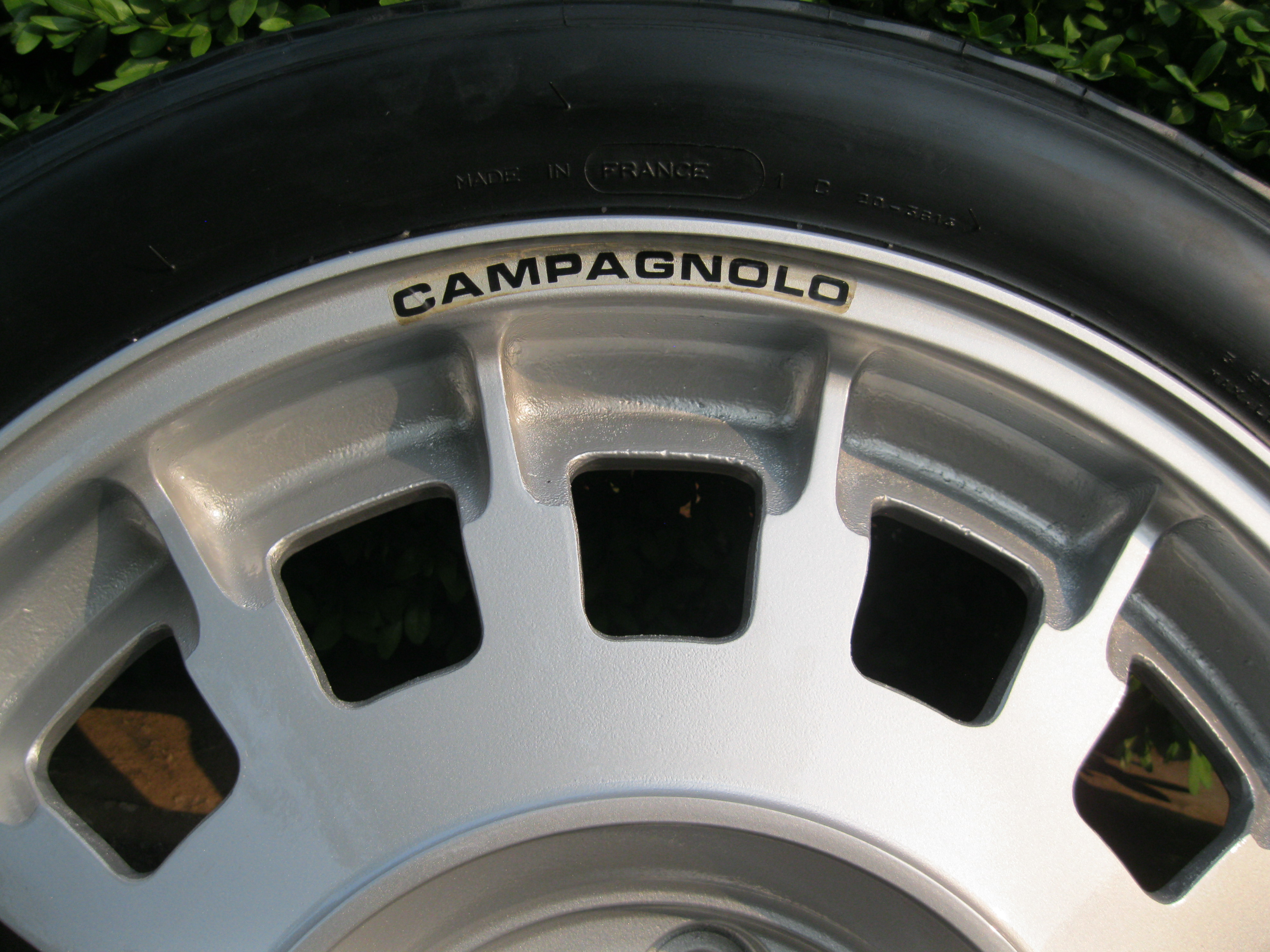 LAMBORGHINI COUNTACH SPARE WHEEL