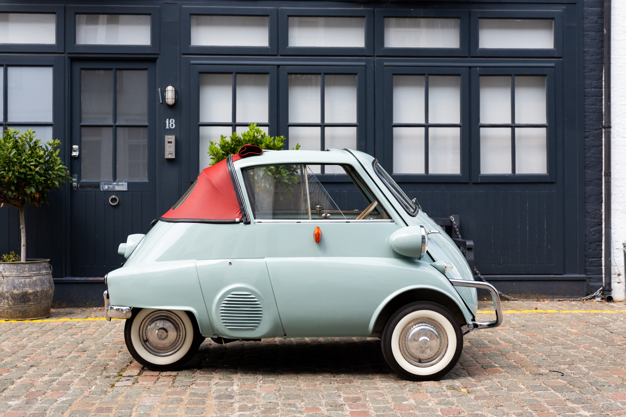 1957 BMW ISETTA 300 CONVERTIBLE