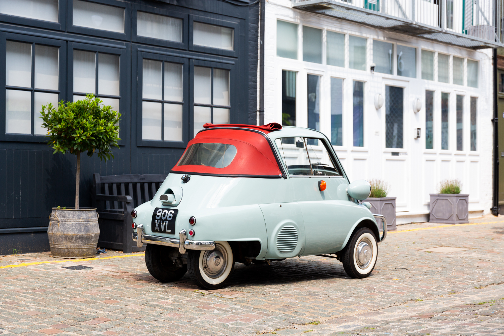 1957 BMW ISETTA 300 CONVERTIBLE