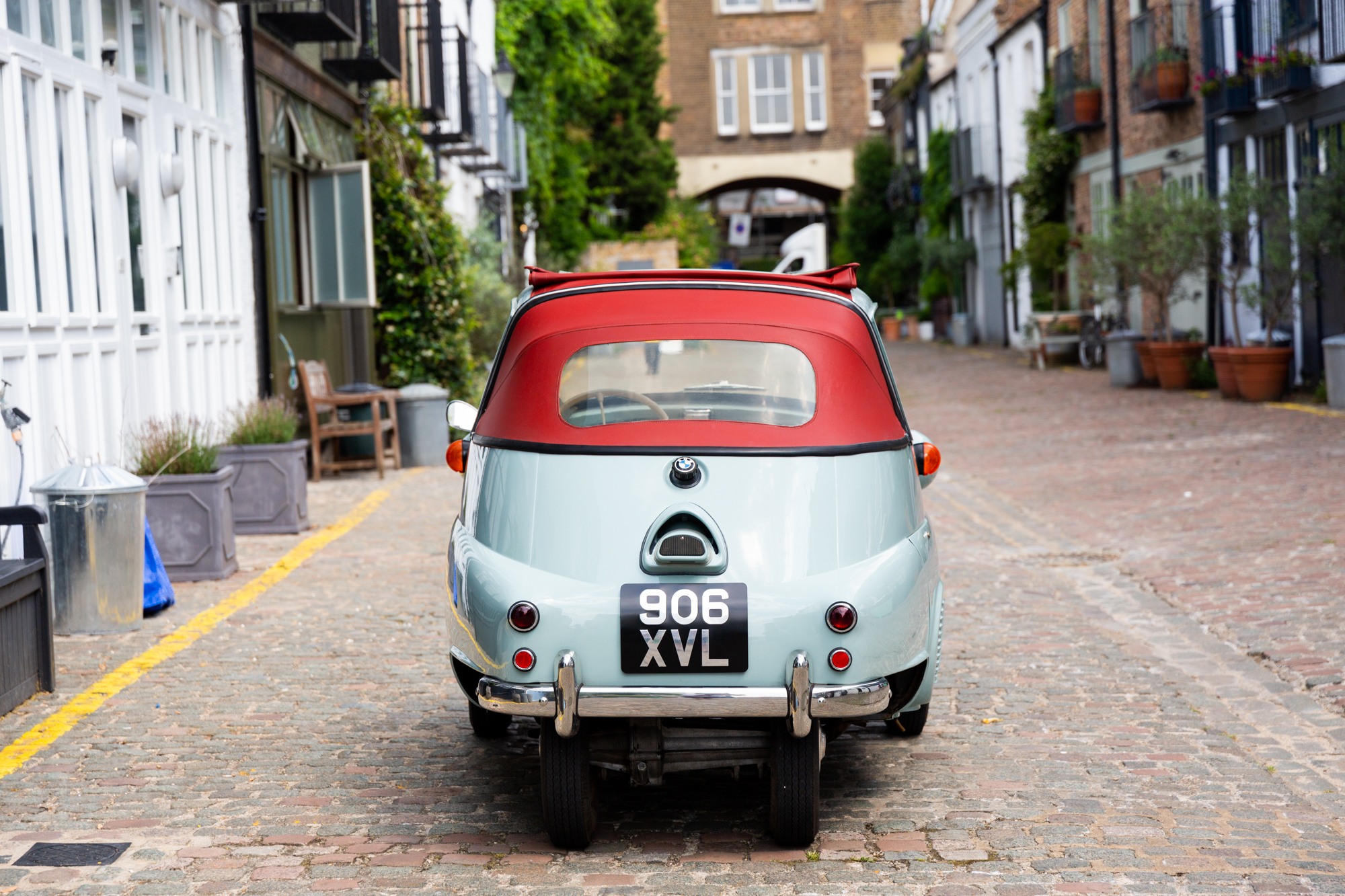 1957 BMW ISETTA 300 CONVERTIBLE