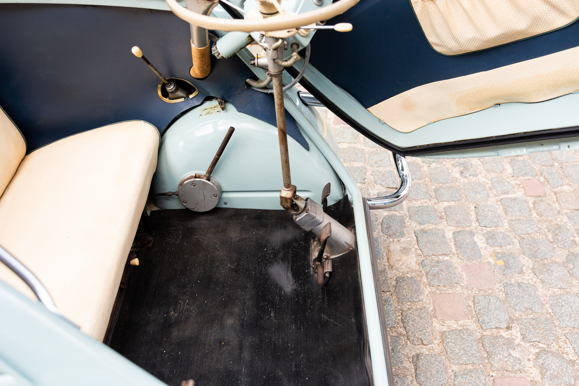 1957 BMW ISETTA 300 CONVERTIBLE