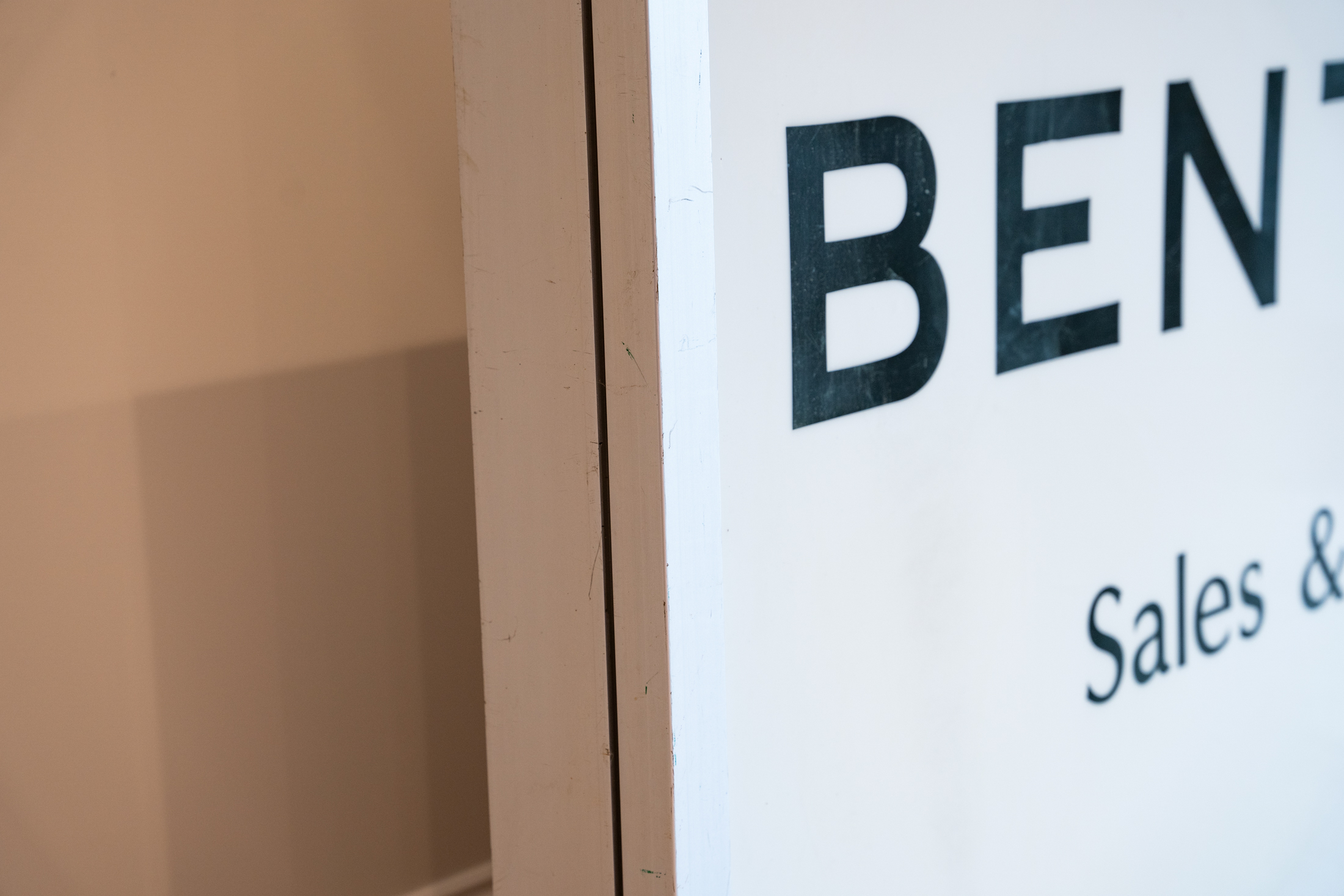 BENTLEY SALES AND SERVICE ILLUMINATED SIGN