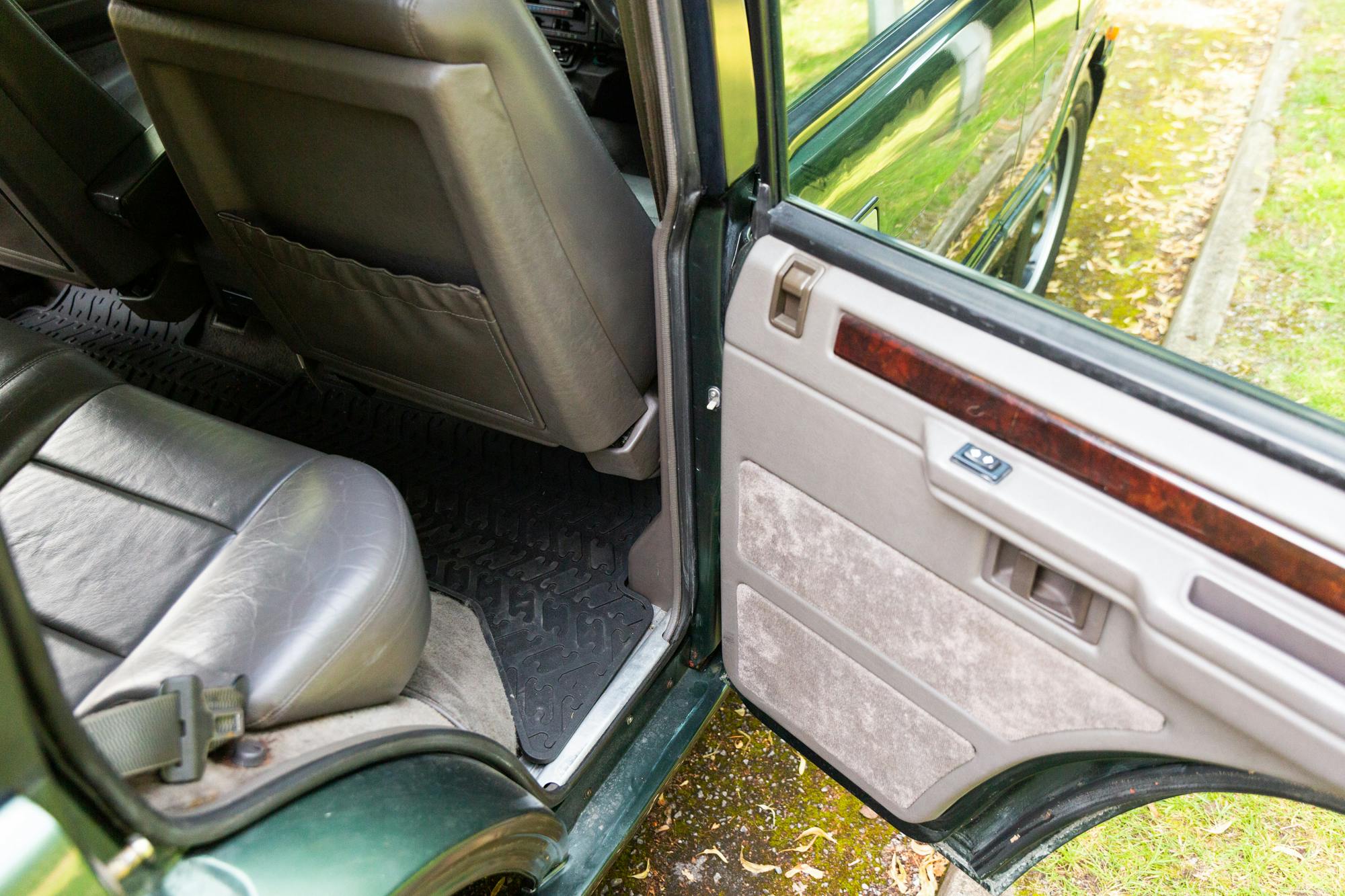 1990 RANGE ROVER CLASSIC 3.9 VOGUE SE