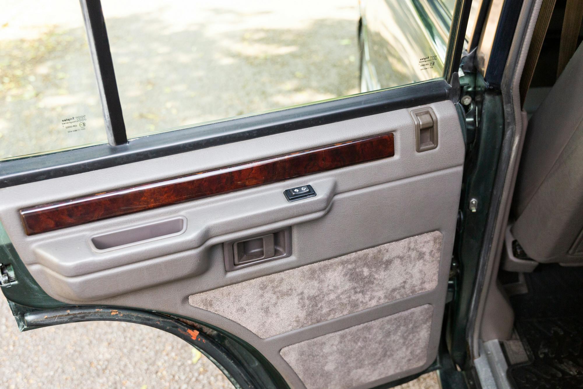 1990 RANGE ROVER CLASSIC 3.9 VOGUE SE