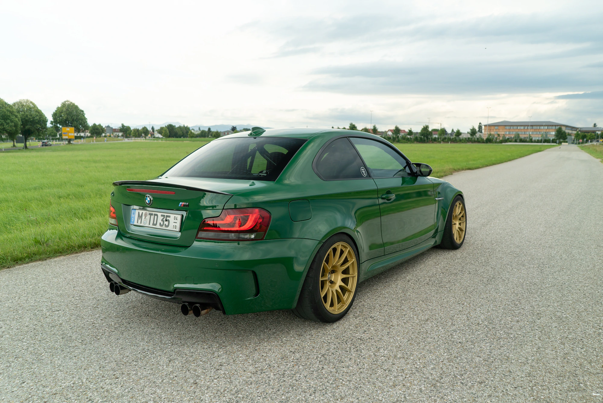 2011 BMW 1M COUPE