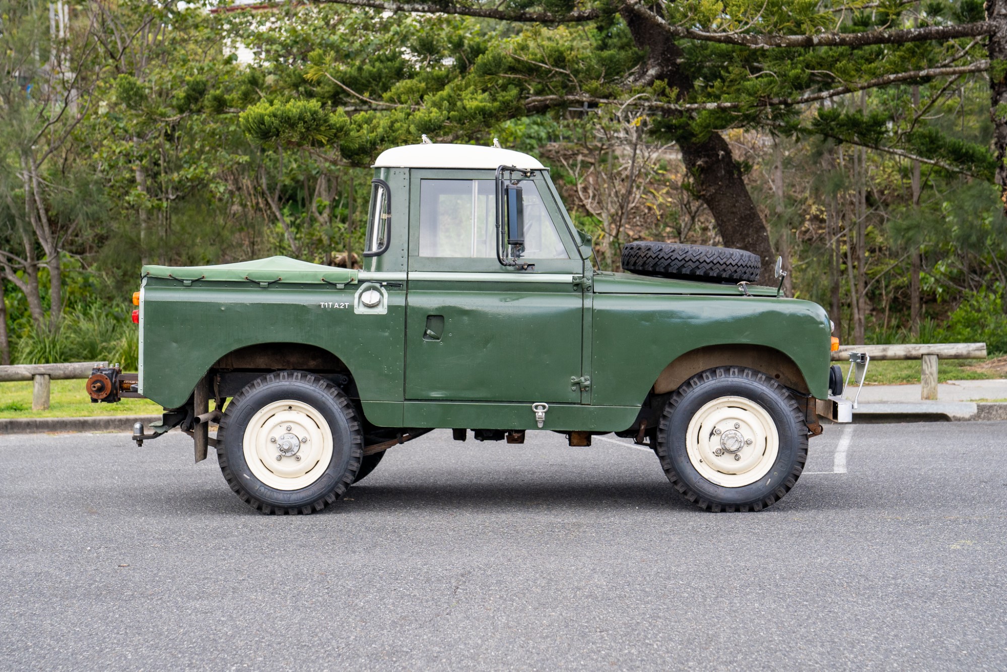 1960 LAND ROVER SERIES II