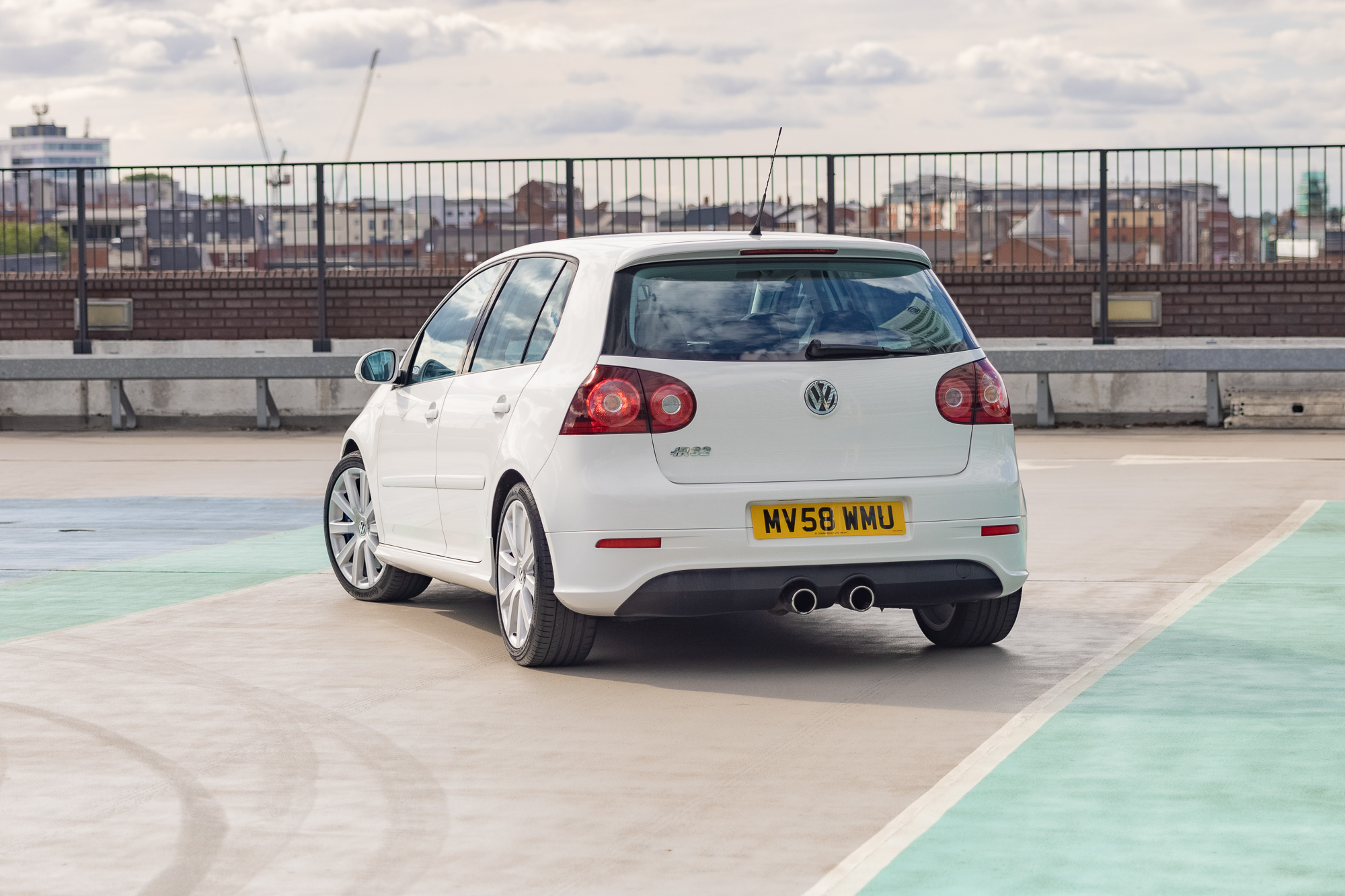 2008 VOLKSWAGEN GOLF (MK5) R32 for sale by auction in Birmingham, West ...
