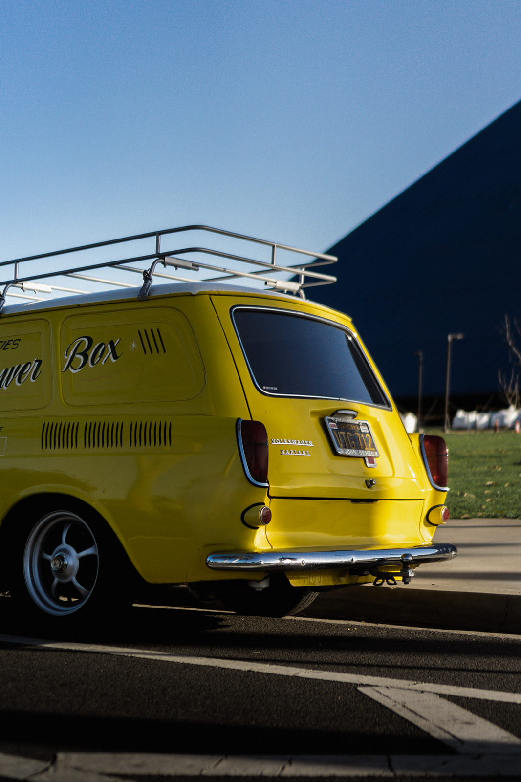 1964 VOLKSWAGEN PANEL SQUAREBACK