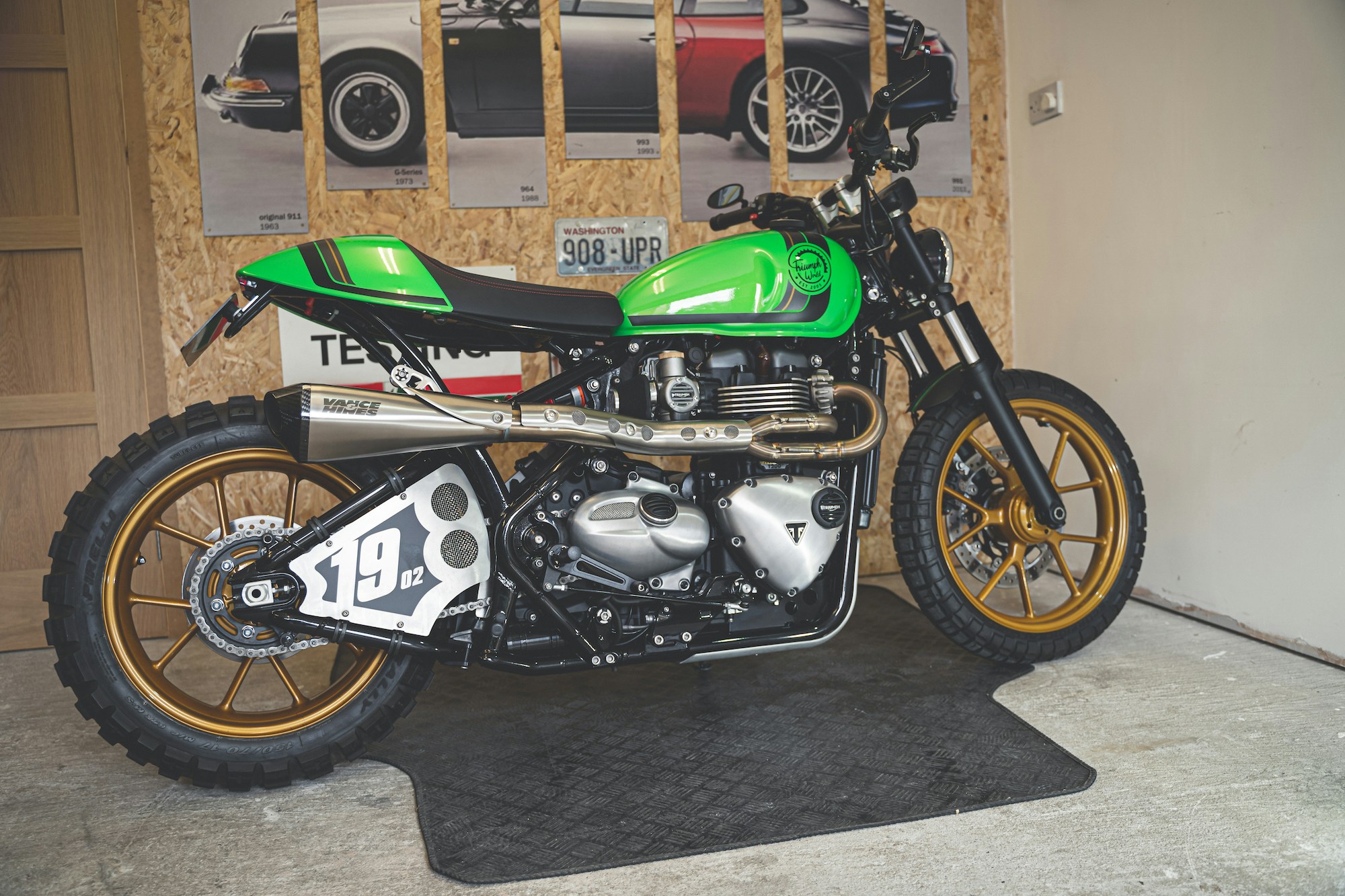 2020 TRIUMPH BONNEVILLE BOBBER CUSTOM