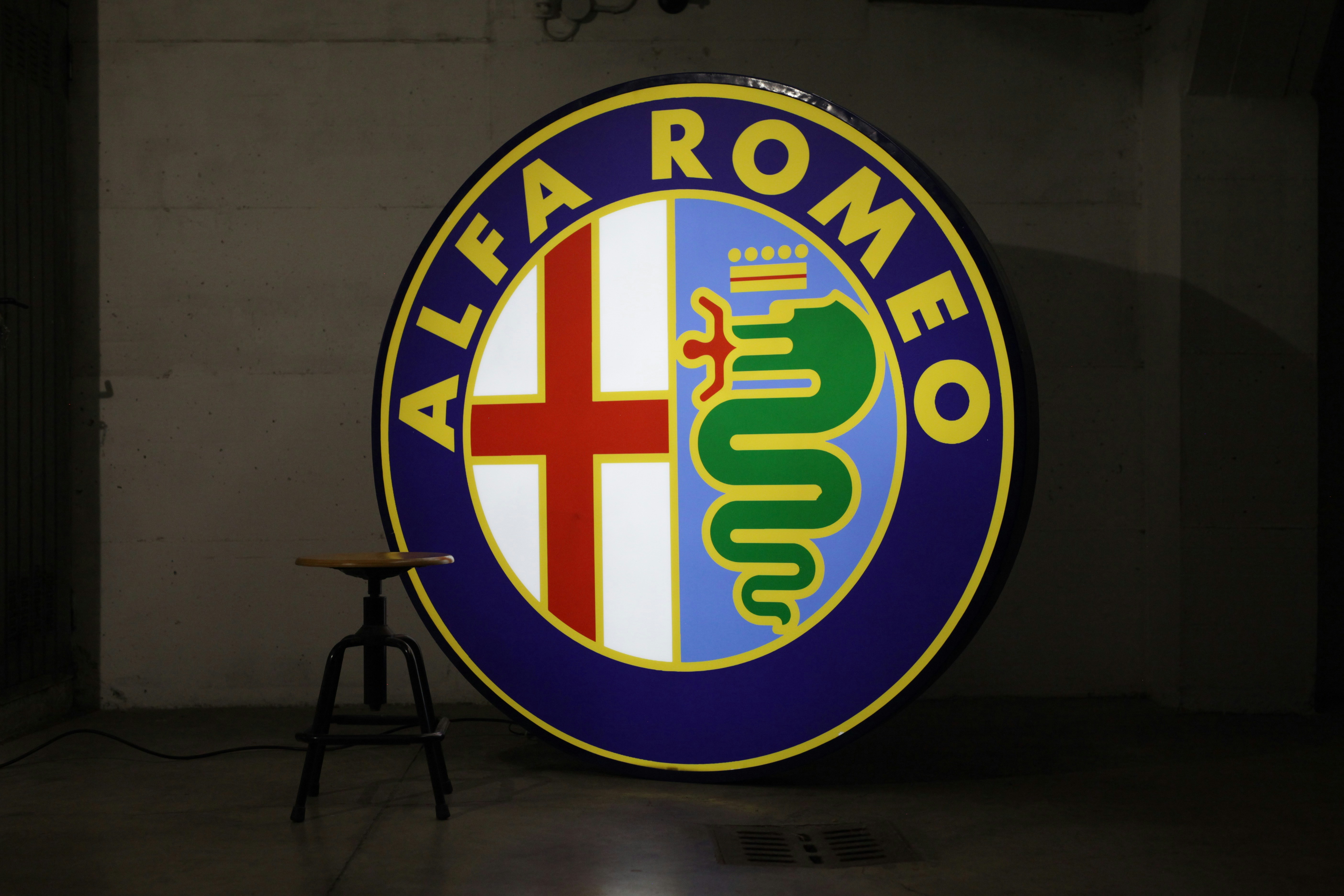 LARGE ALFA ROMEO ILLUMINATED SIGN for sale in Florence, Italy