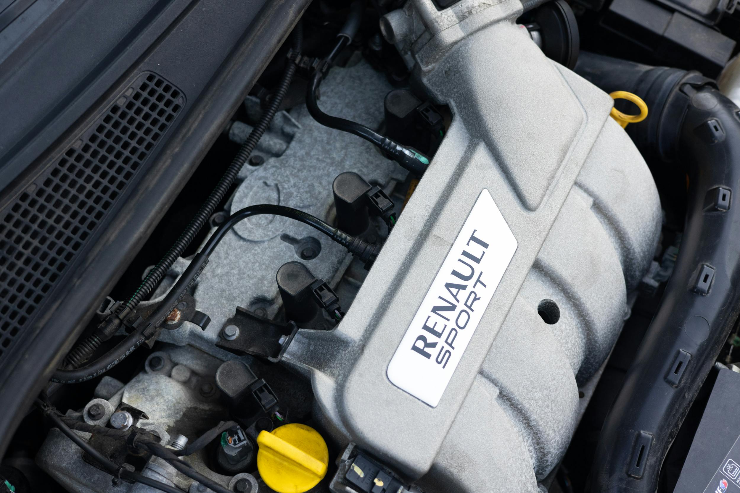 2010 RENAULTSPORT CLIO RS EDITION 20