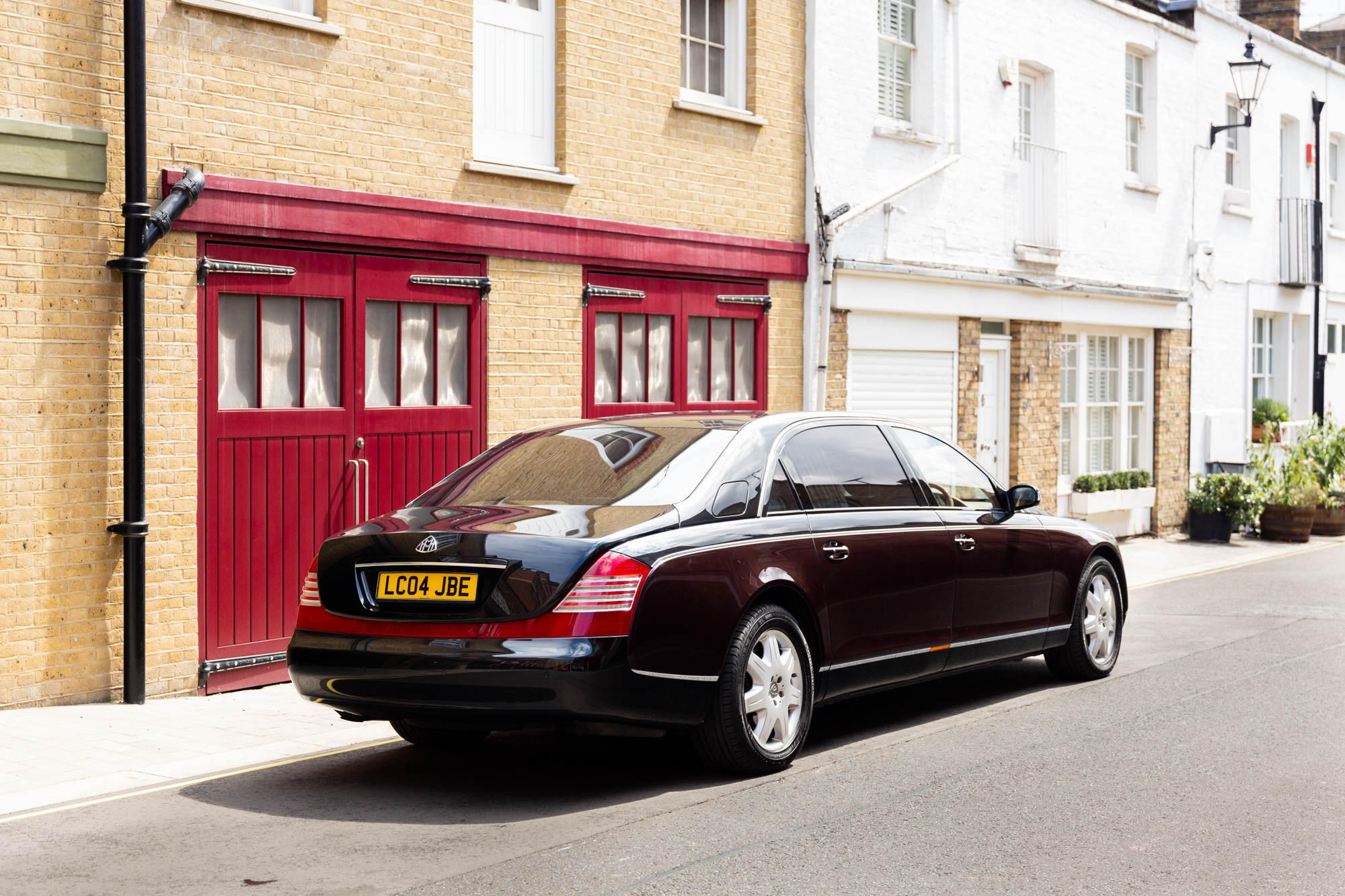 2004 MAYBACH 62 - EX-ROD STEWART