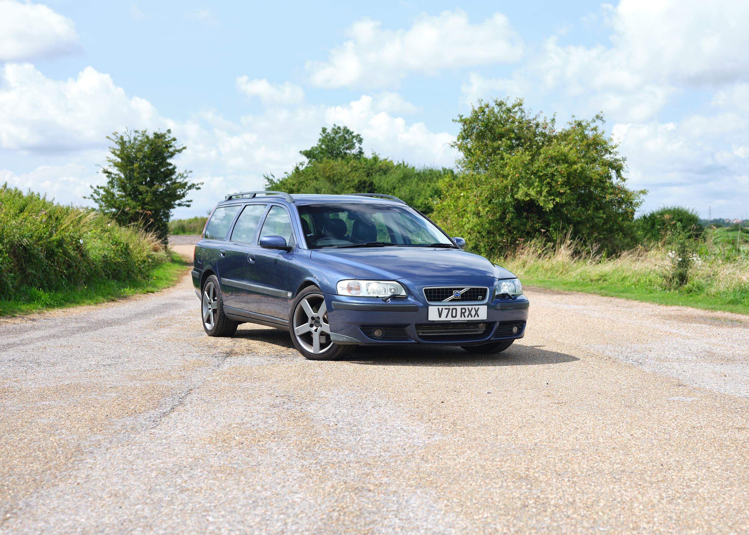 2003 VOLVO V70 R AWD
